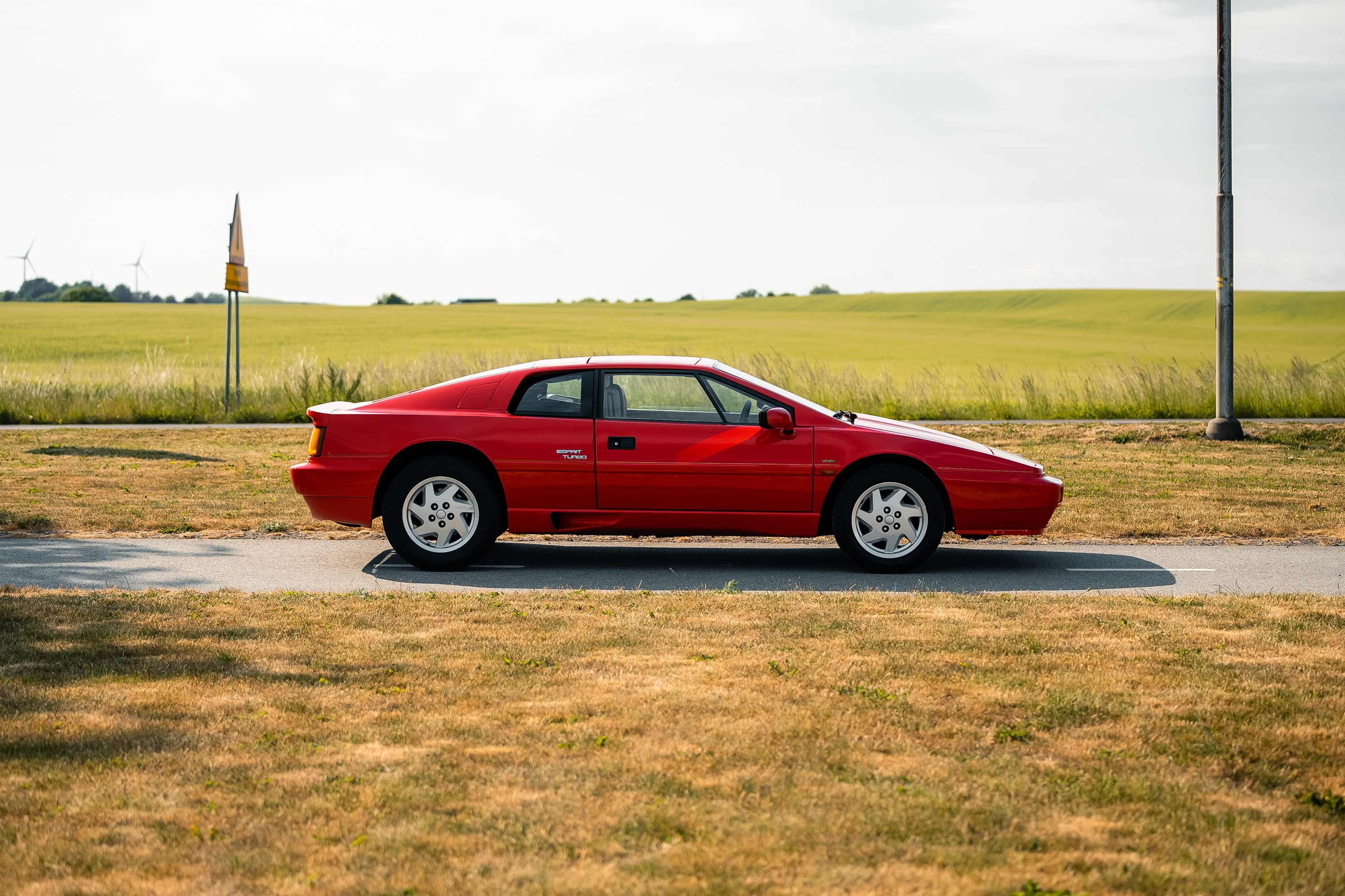 1989 LOTUS ESPRIT TURBO - 37,045 KM for sale by auction in Ystad, Sweden