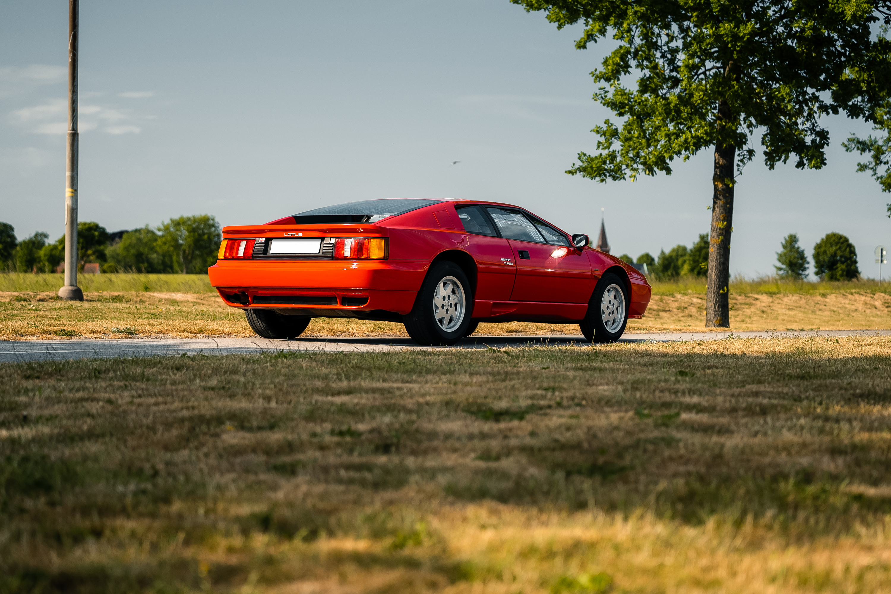 1989 LOTUS ESPRIT TURBO - 37,045 KM for sale by auction in Ystad, Sweden