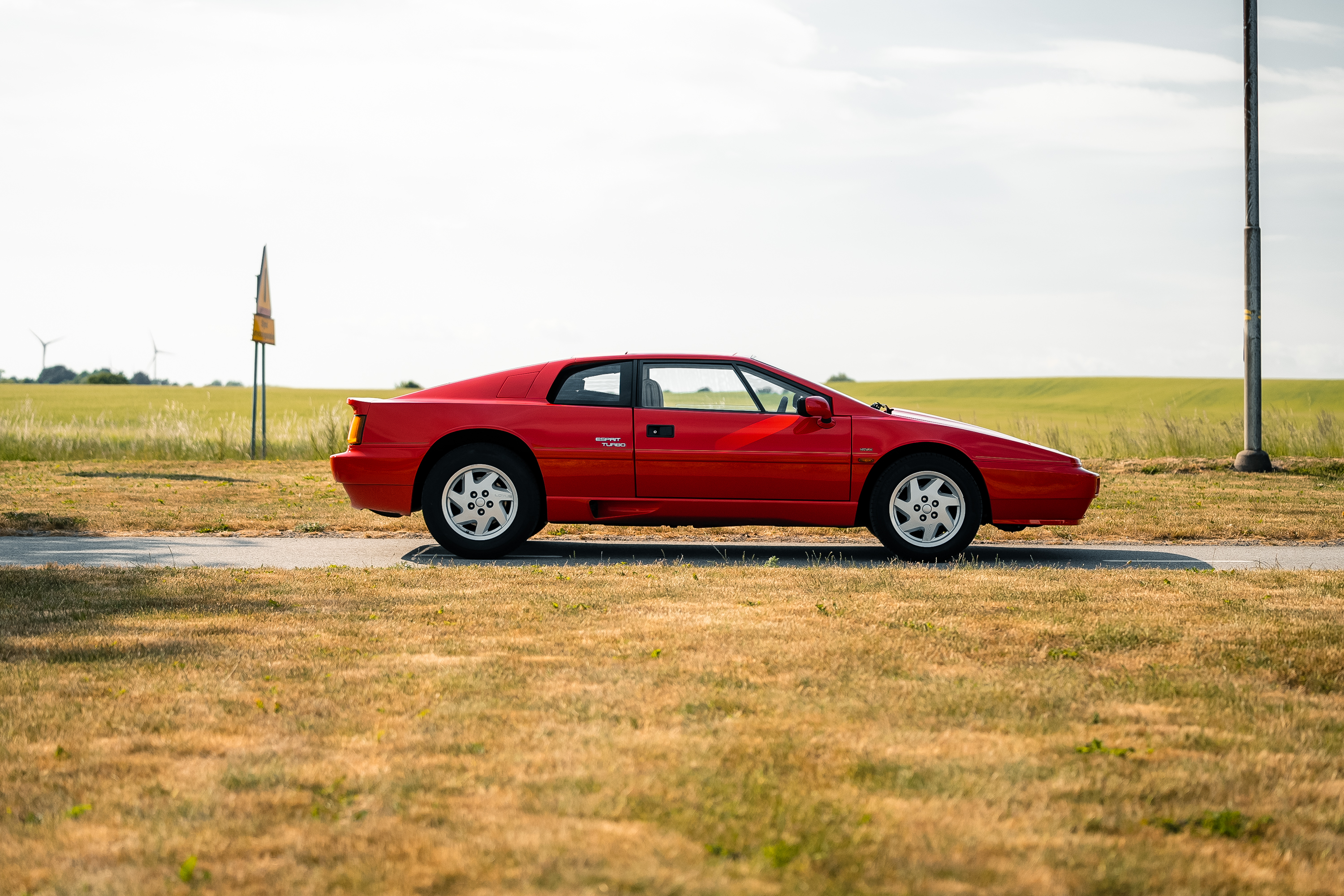 1989 LOTUS ESPRIT TURBO - 37,045 KM for sale by auction in Ystad, Sweden