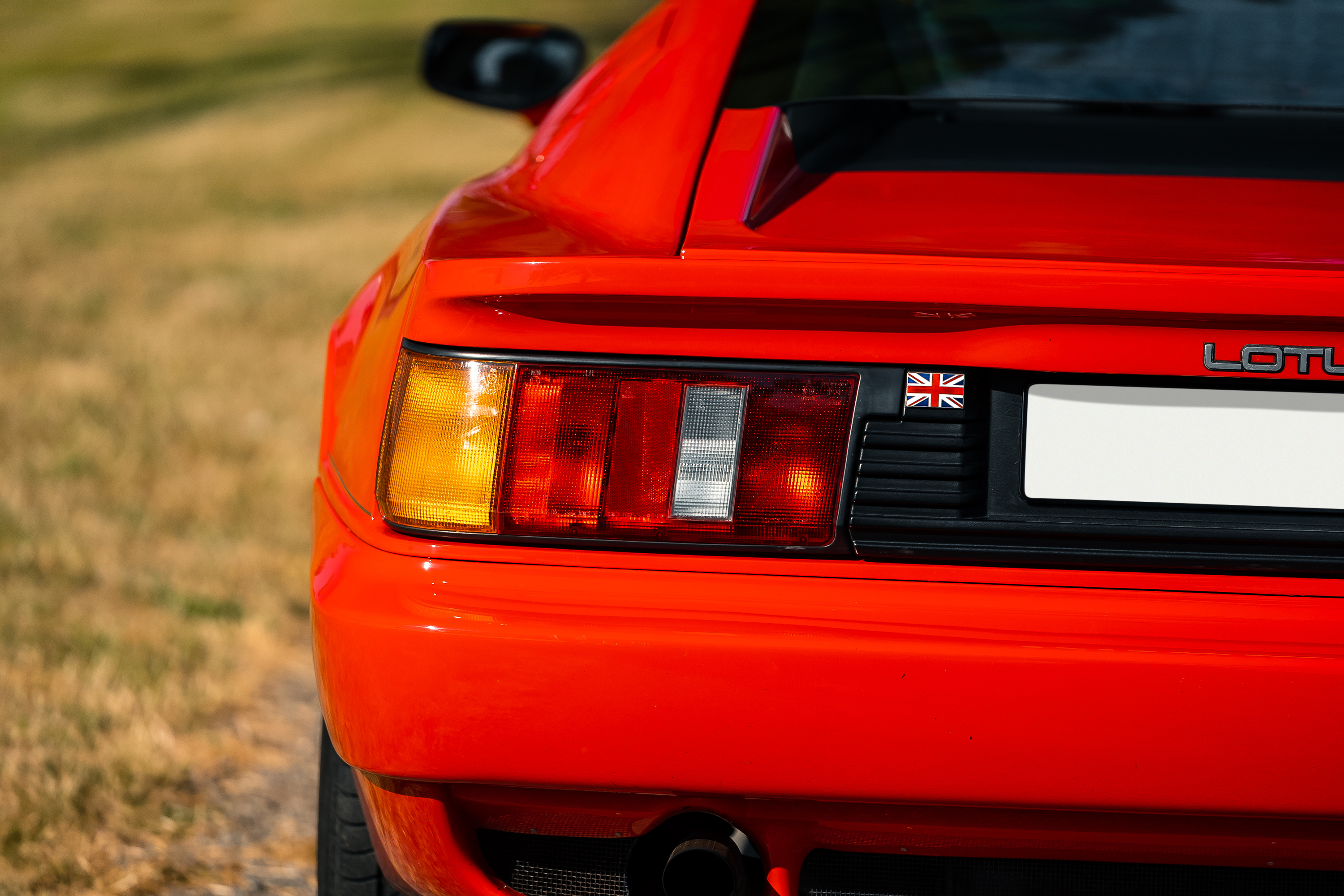1989 LOTUS ESPRIT TURBO - 37,045 KM for sale by auction in Ystad, Sweden