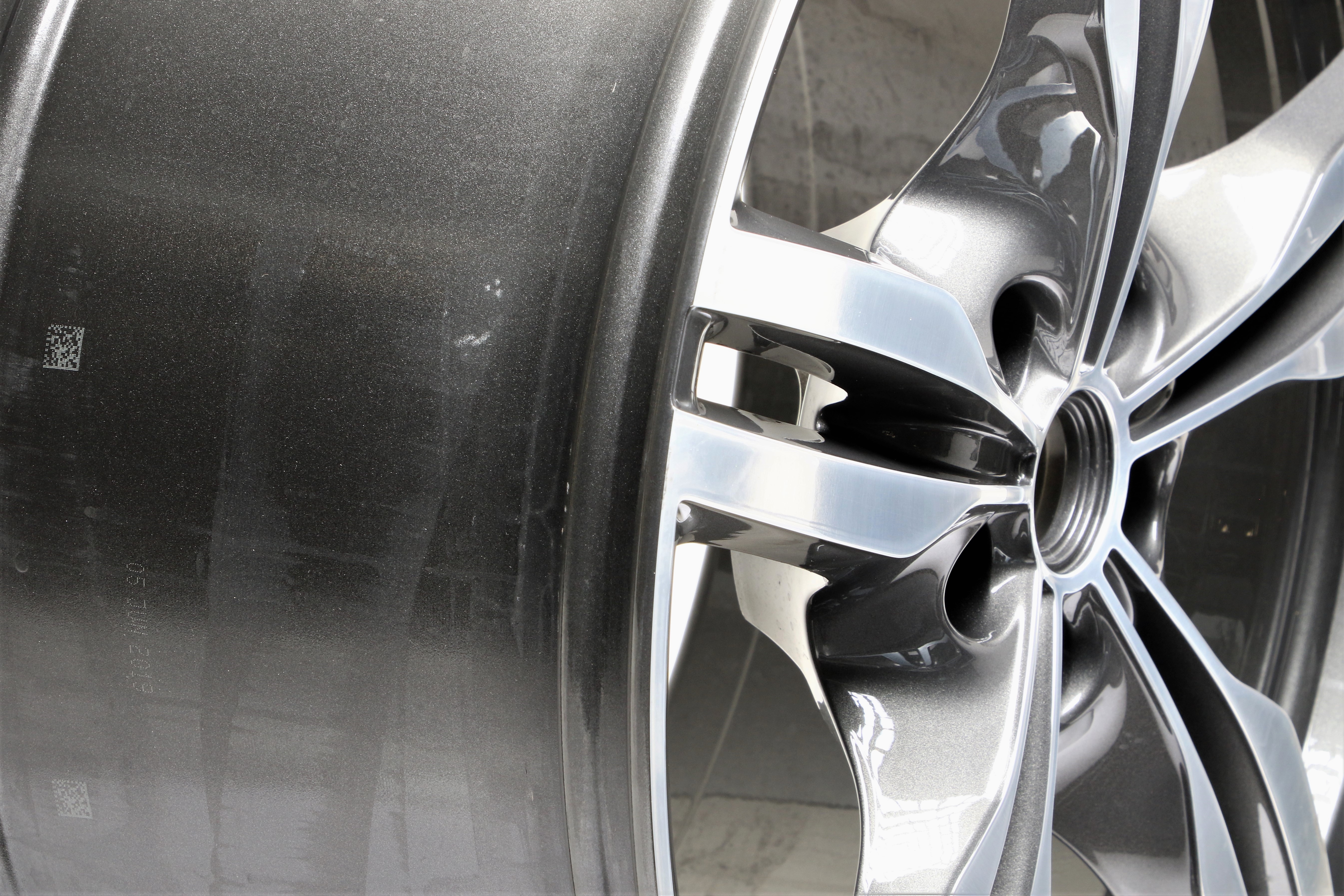 SET OF FERRARI PORTOFINO FORGED WHEELS for sale by auction in Lyngby ...