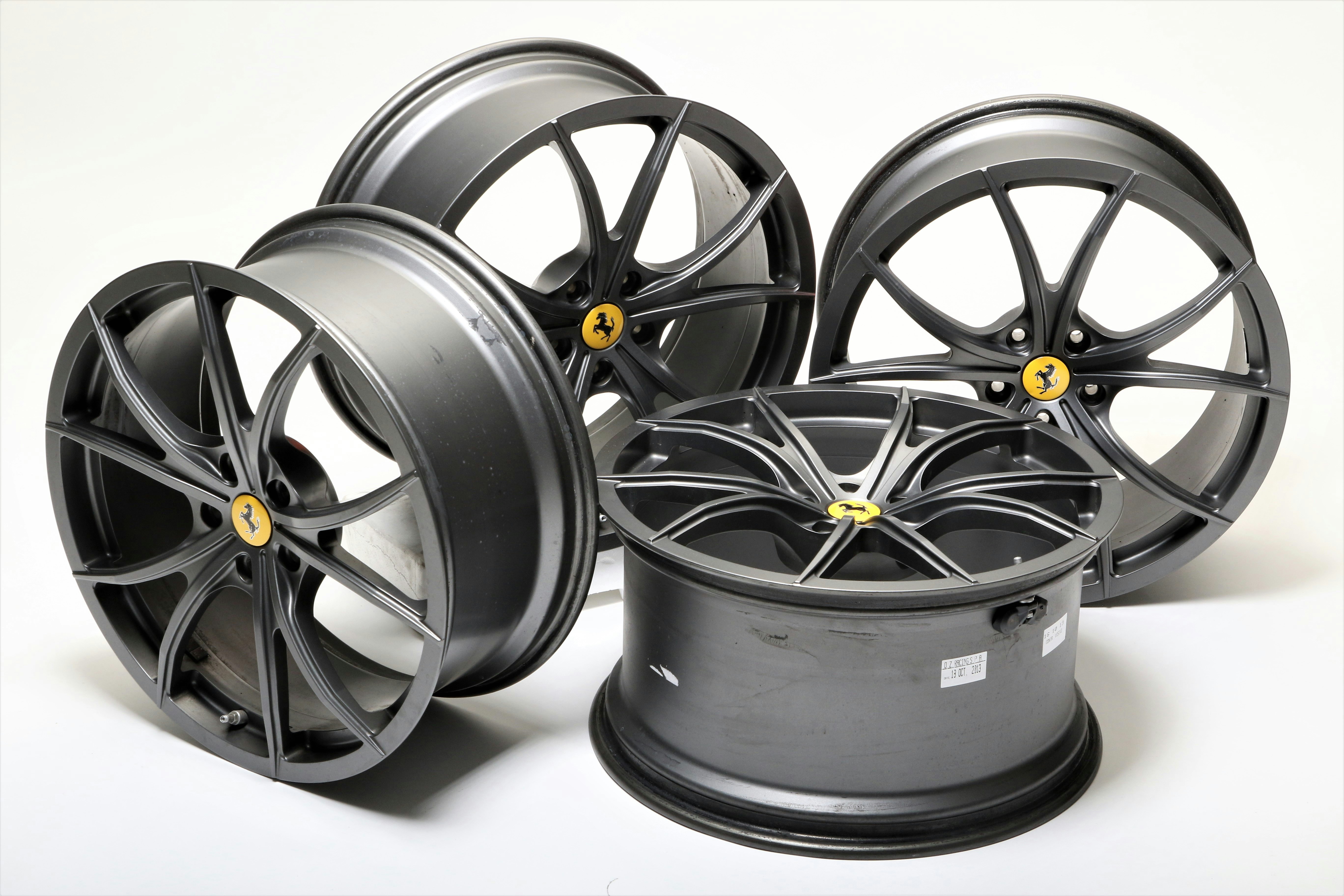 SET OF FERRARI 458 WHEELS for sale by auction in Lyngby, Denmark