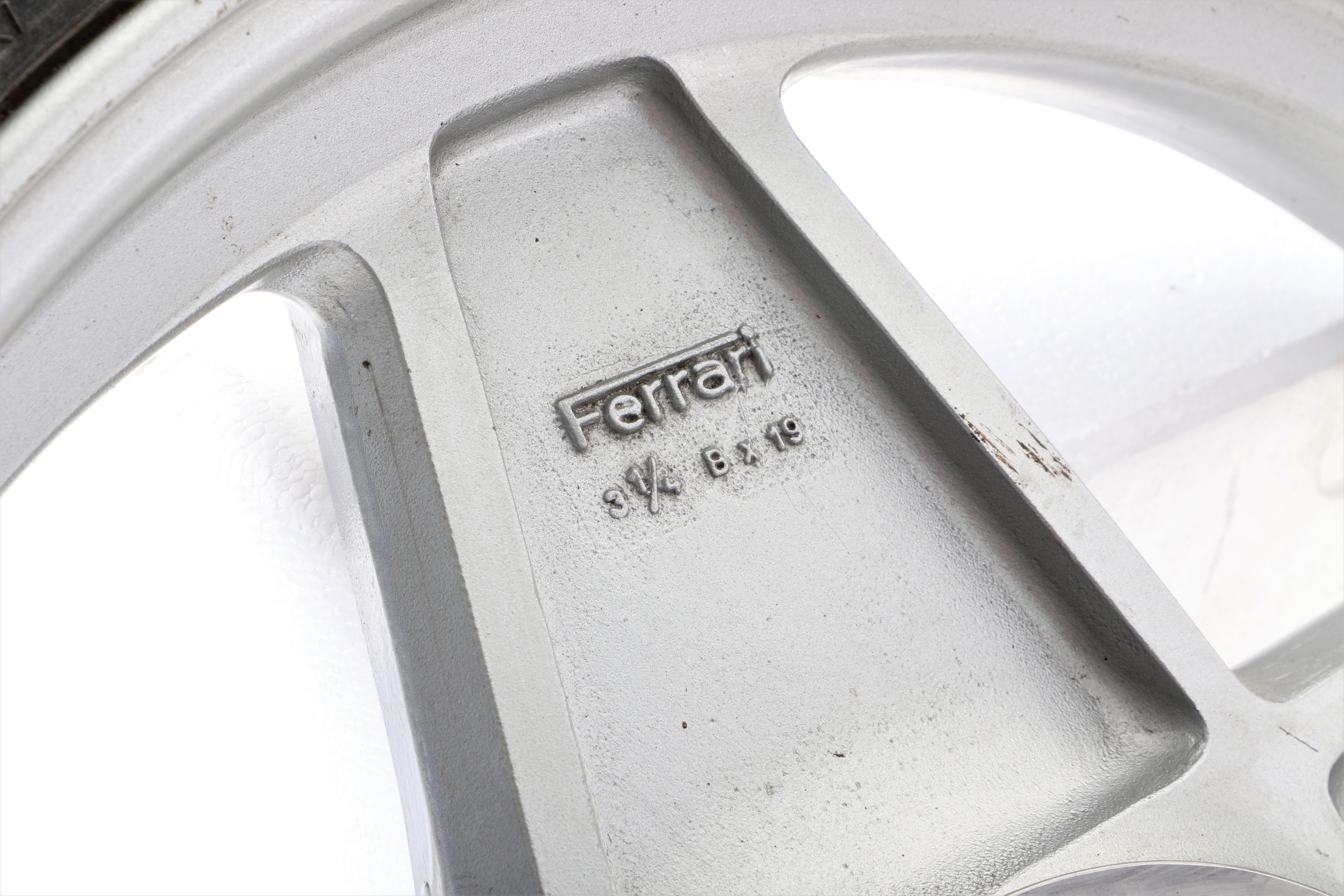 FERRARI 512 BBI SPARE WHEEL AND TYRE for sale by auction in Lyngby, Denmark