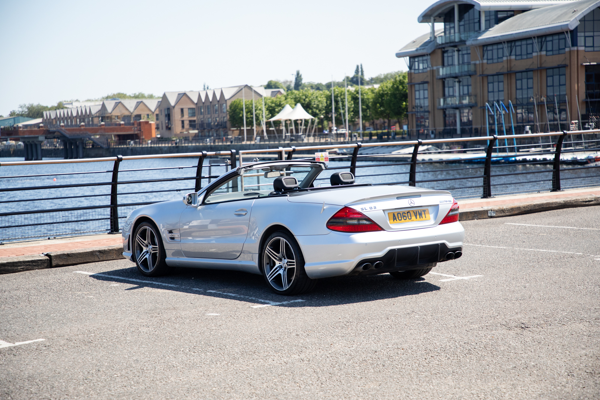2010 MERCEDES-BENZ (R230) SL63 AMG for sale by auction in Rochester ...