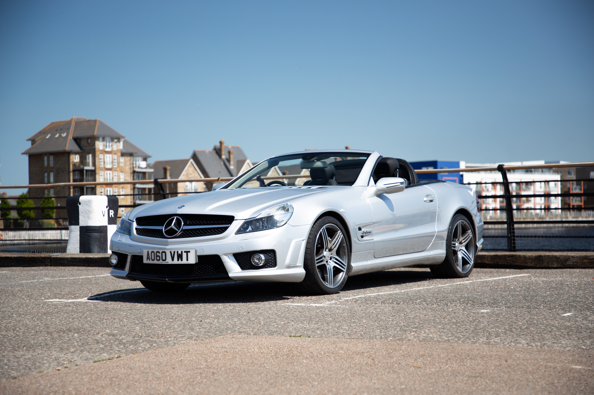 2010 MERCEDES-BENZ (R230) SL63 AMG for sale by auction in Rochester ...