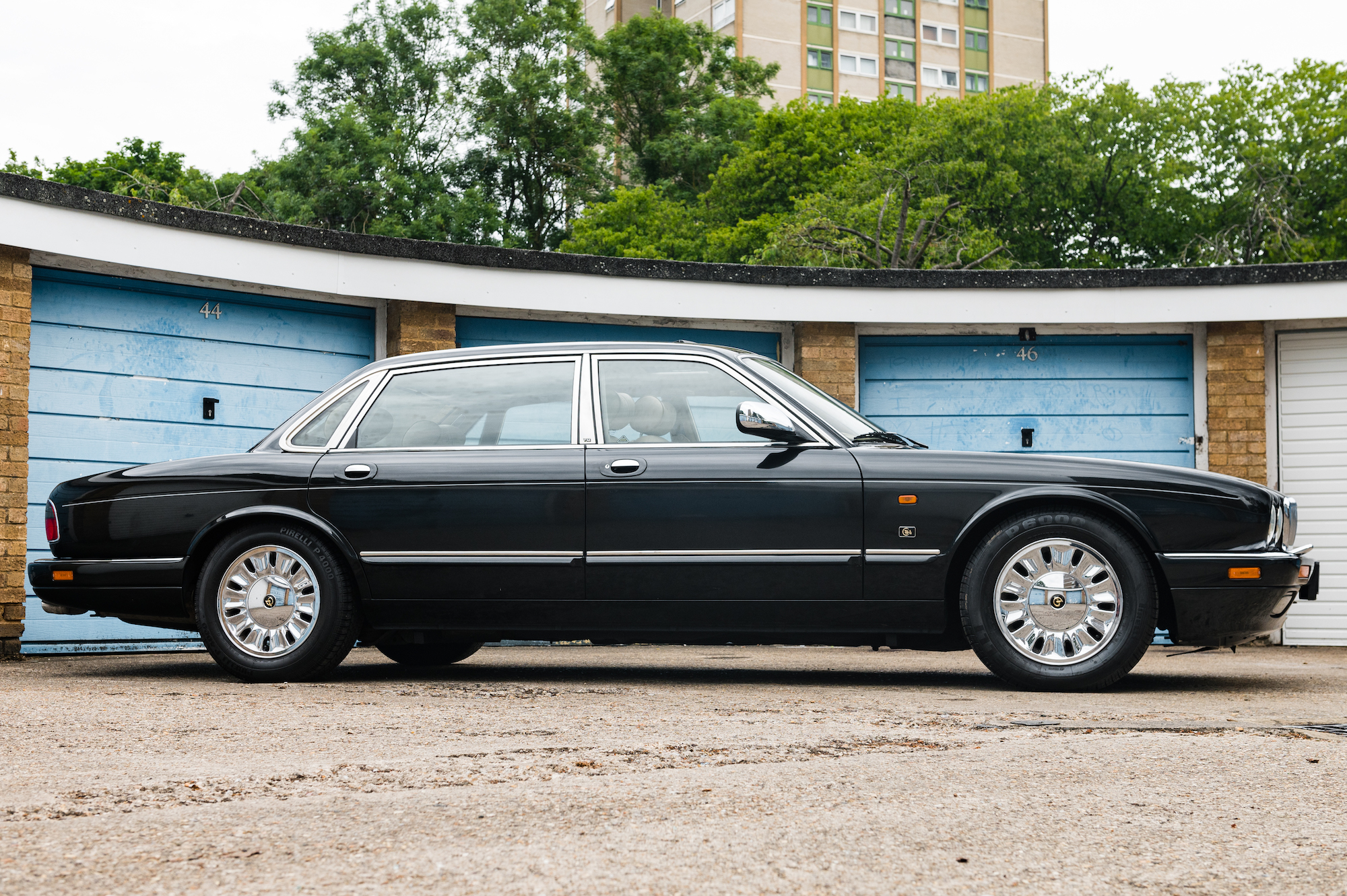 1996 DAIMLER CENTURY - 30,297 MILES for sale by auction in Stevenage ...