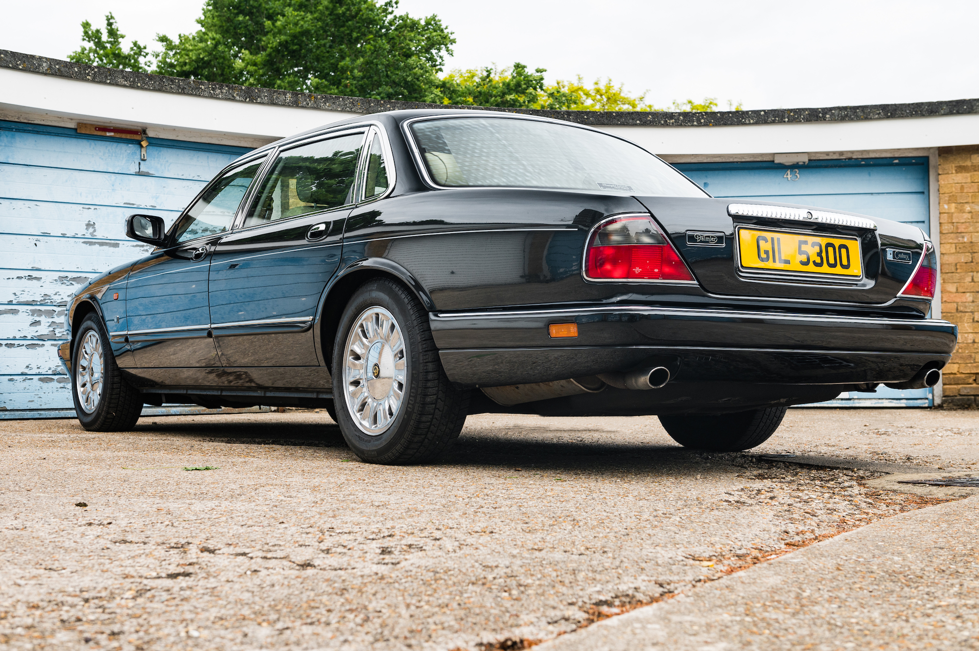 1996 DAIMLER CENTURY - 30,297 MILES for sale by auction in Stevenage ...