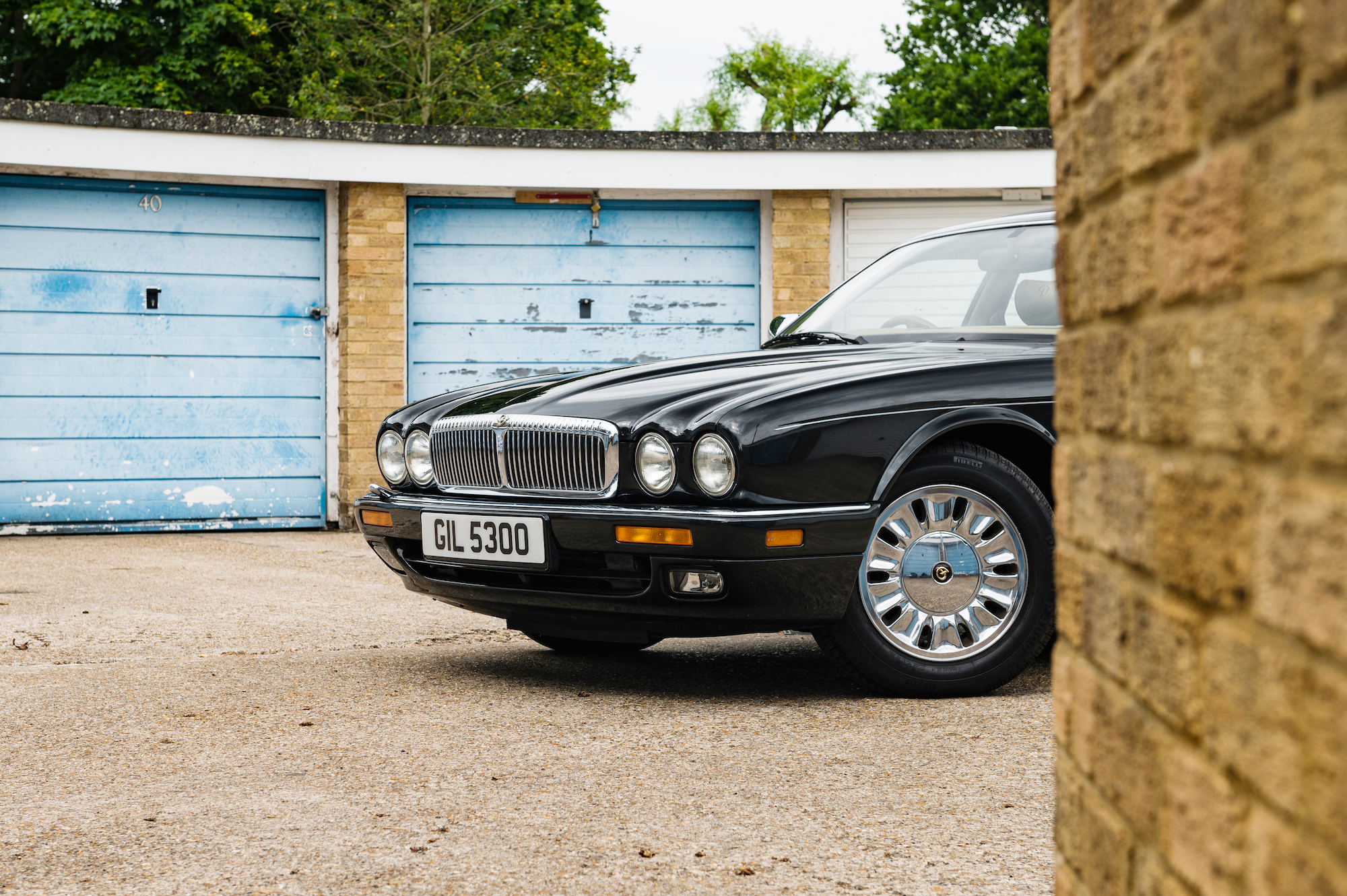 1996 DAIMLER CENTURY - 30,297 MILES for sale by auction in Stevenage ...