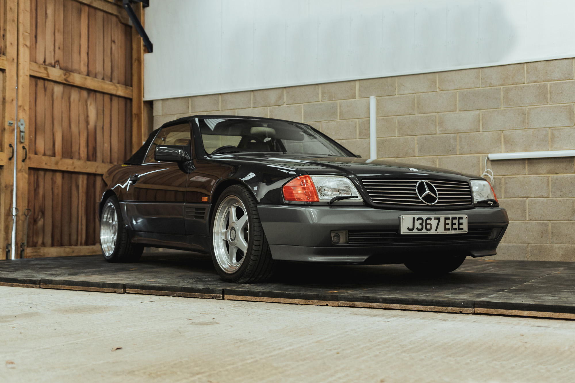1992 MERCEDES-BENZ (R129) 300 SL for sale by auction in Melsonby ...