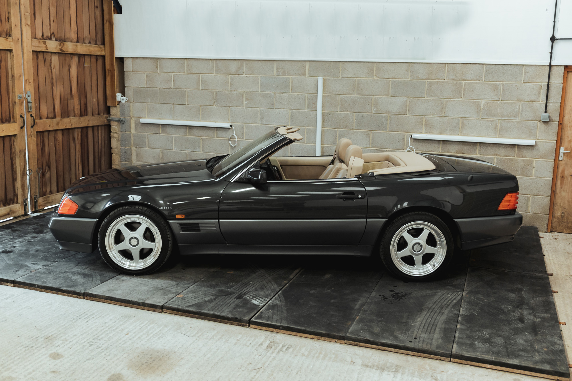 1992 MERCEDES-BENZ (R129) 300 SL for sale by auction in Melsonby ...
