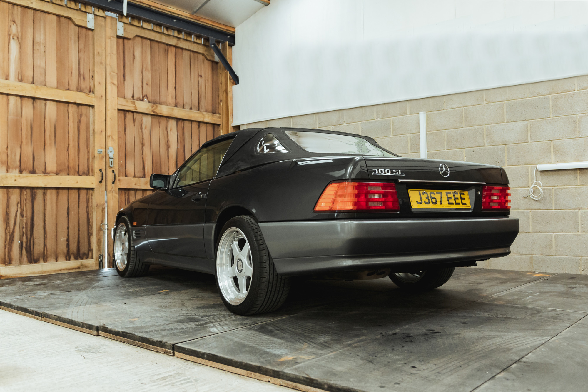 1992 MERCEDES-BENZ (R129) 300 SL for sale by auction in Melsonby ...