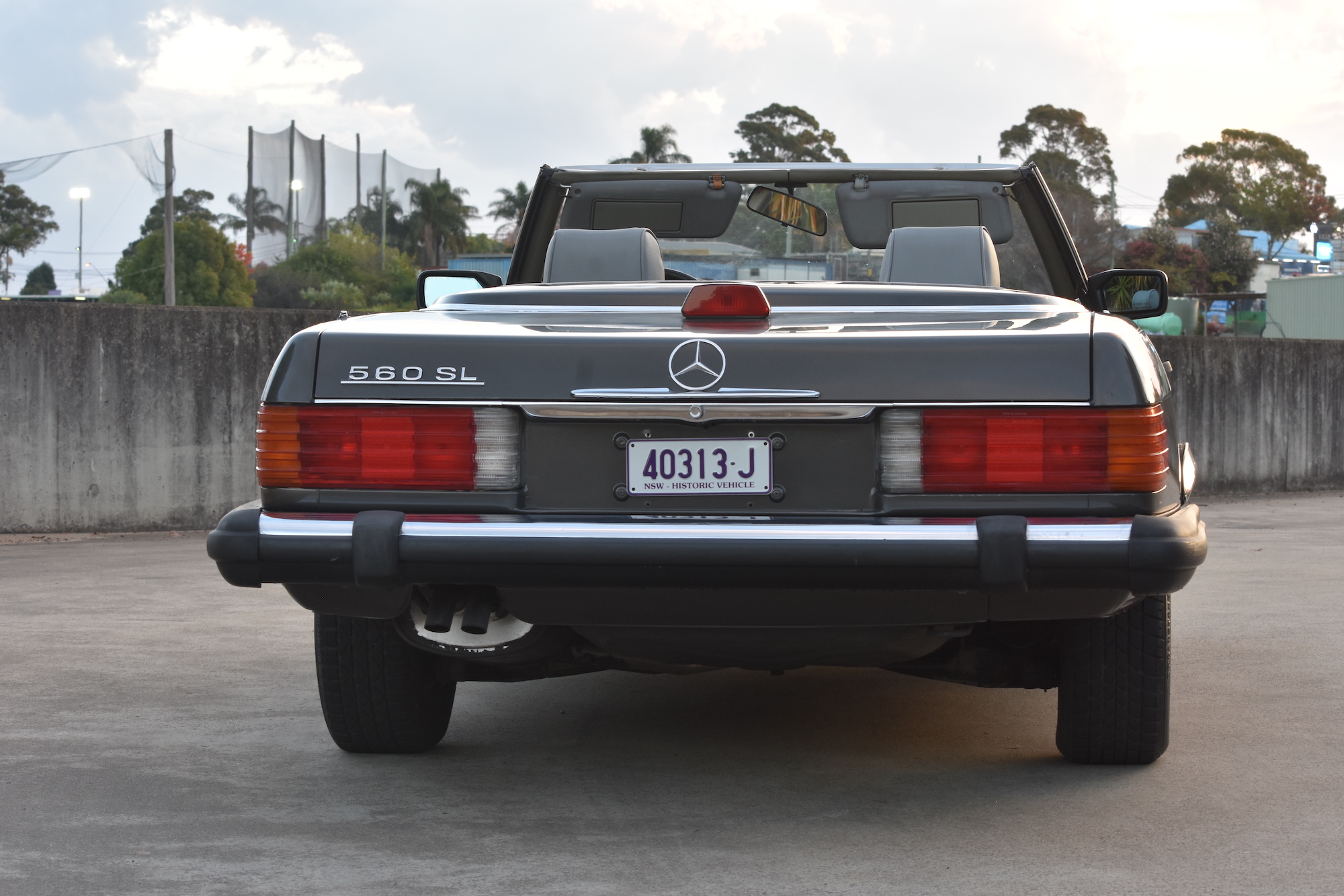 1987 MERCEDES-BENZ (R107) 560 SL for sale by auction in Dural, NSW ...