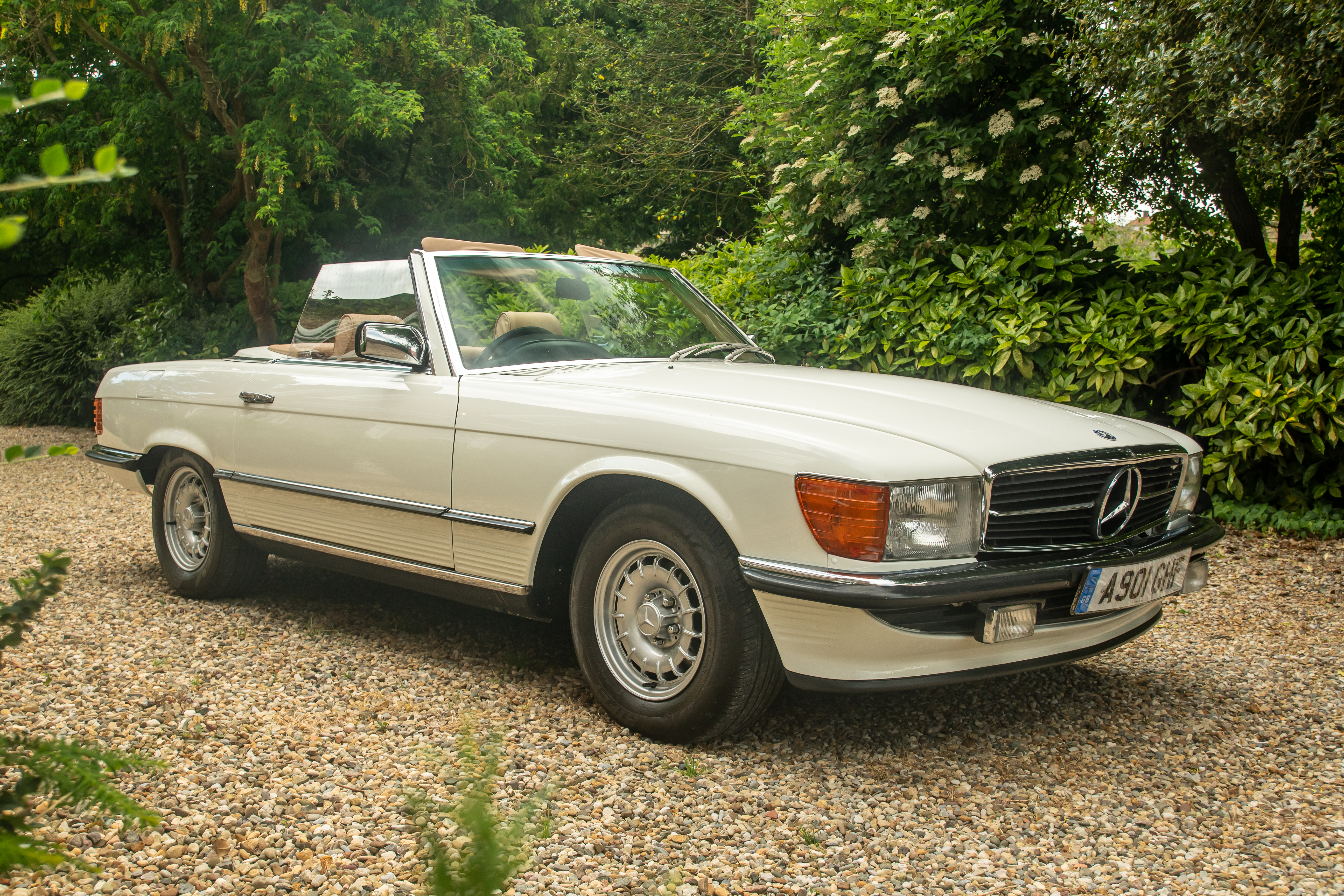 1983 MERCEDES-BENZ (R107) 280SL for sale by auction in North Yorkshire ...