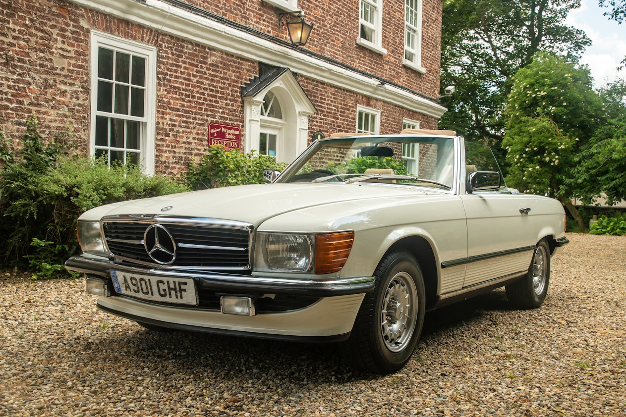 Mercedes Benz 280sl R107