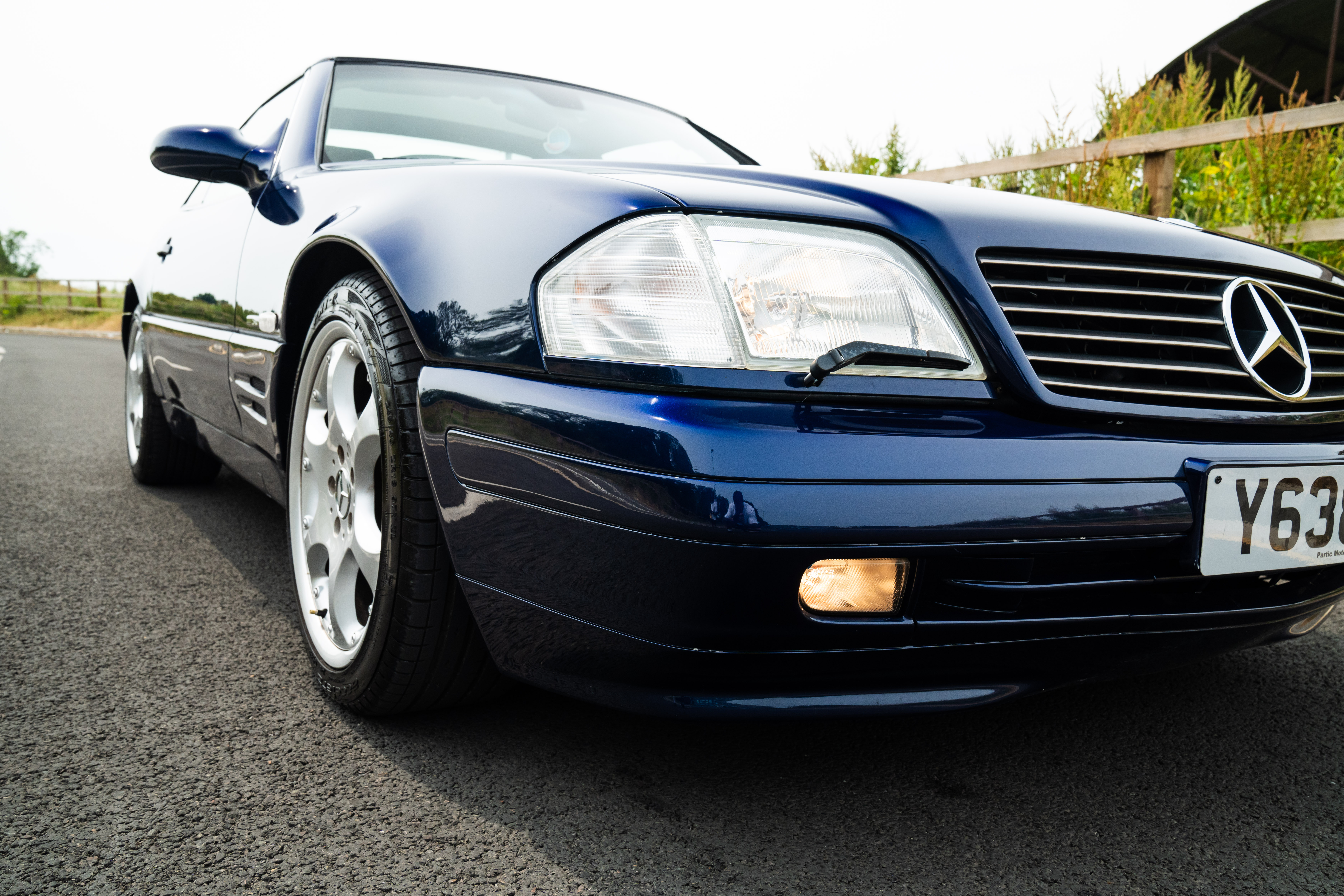 2001 MERCEDES-BENZ (R129) SL320 'SL EDITION' for sale by auction in ...