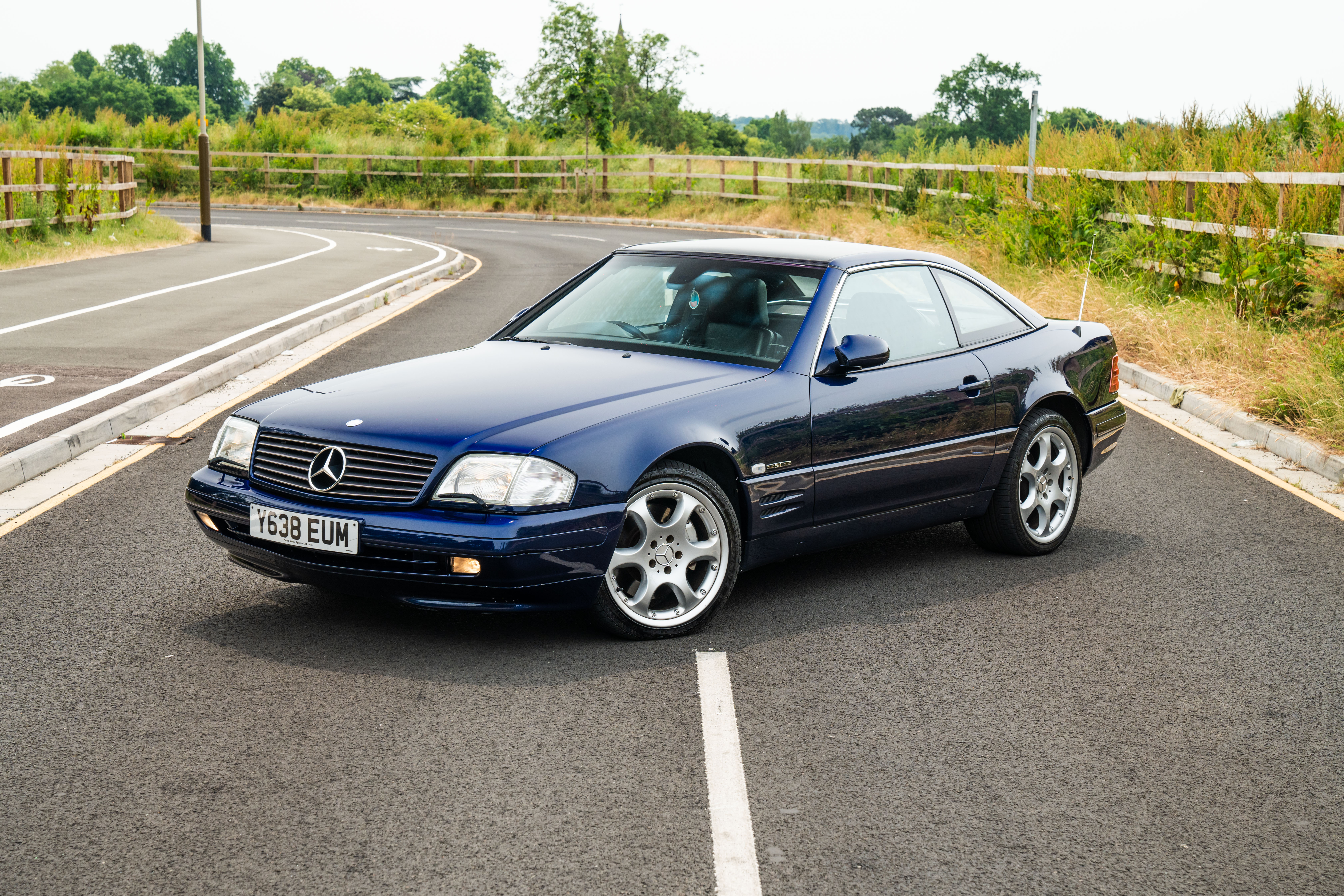 2001 MERCEDES-BENZ (R129) SL320 'SL EDITION' for sale by auction in ...