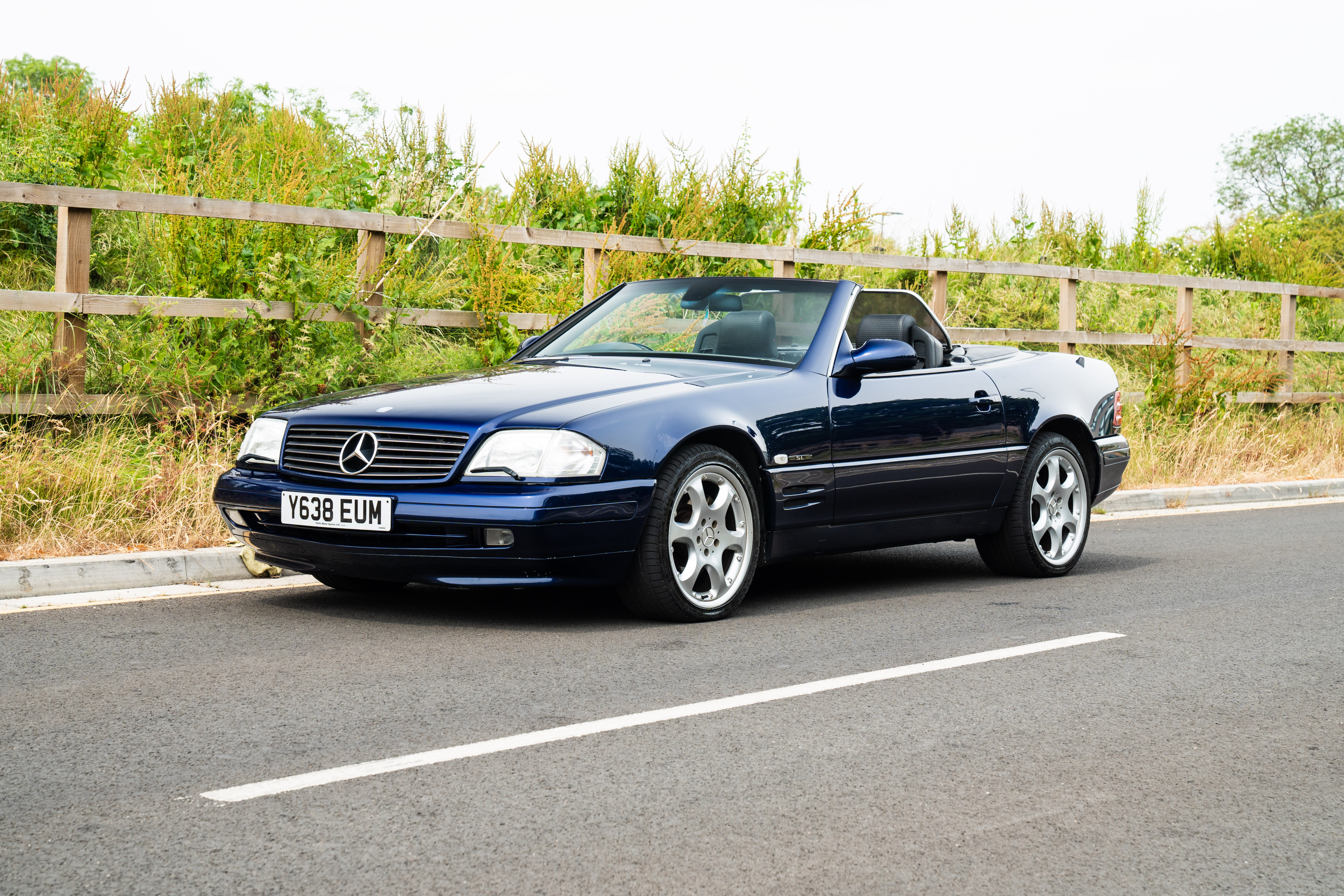 2001 MERCEDES-BENZ (R129) SL320 'SL EDITION' for sale by auction in ...