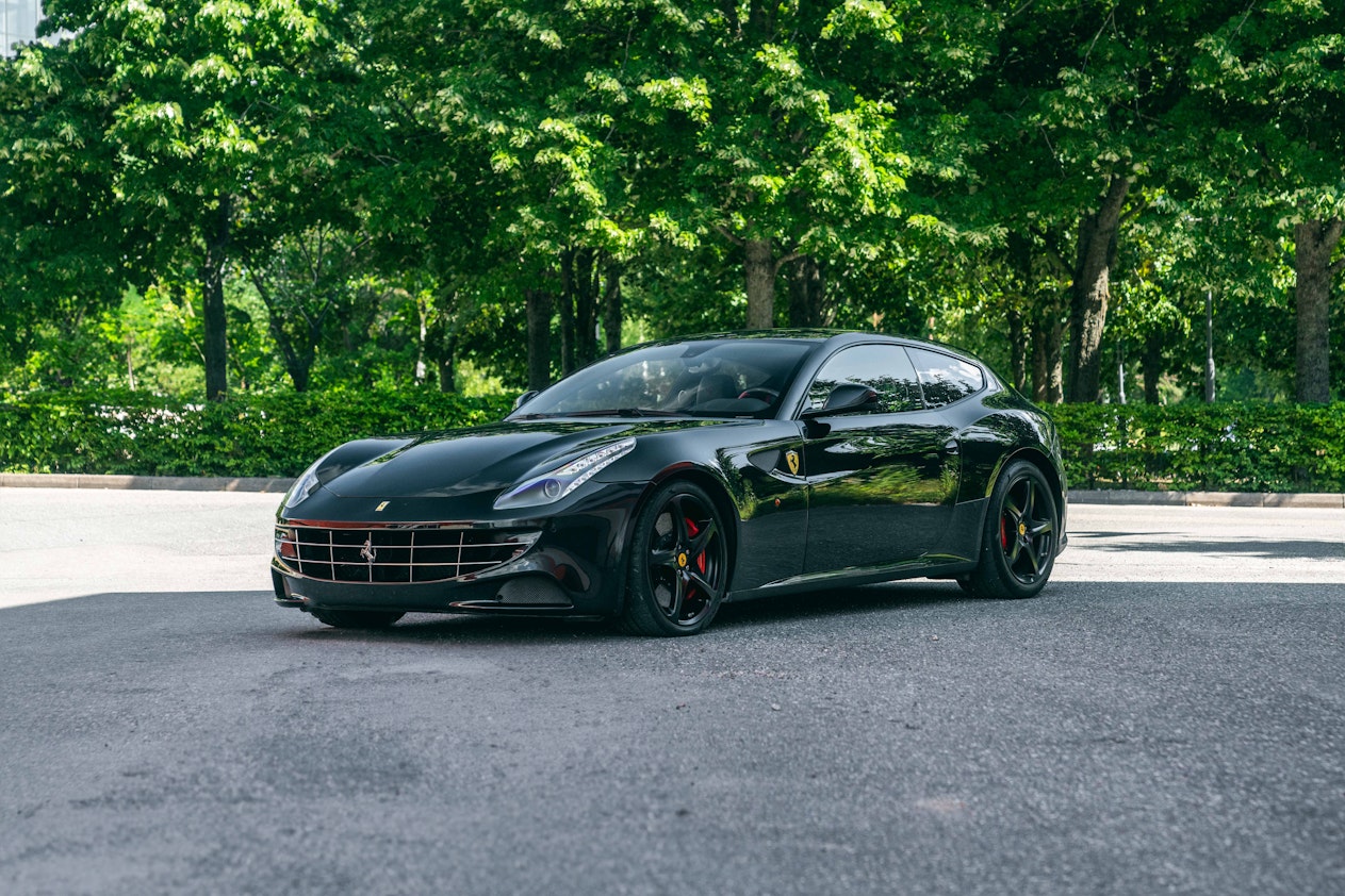 Ferrari Ff Black