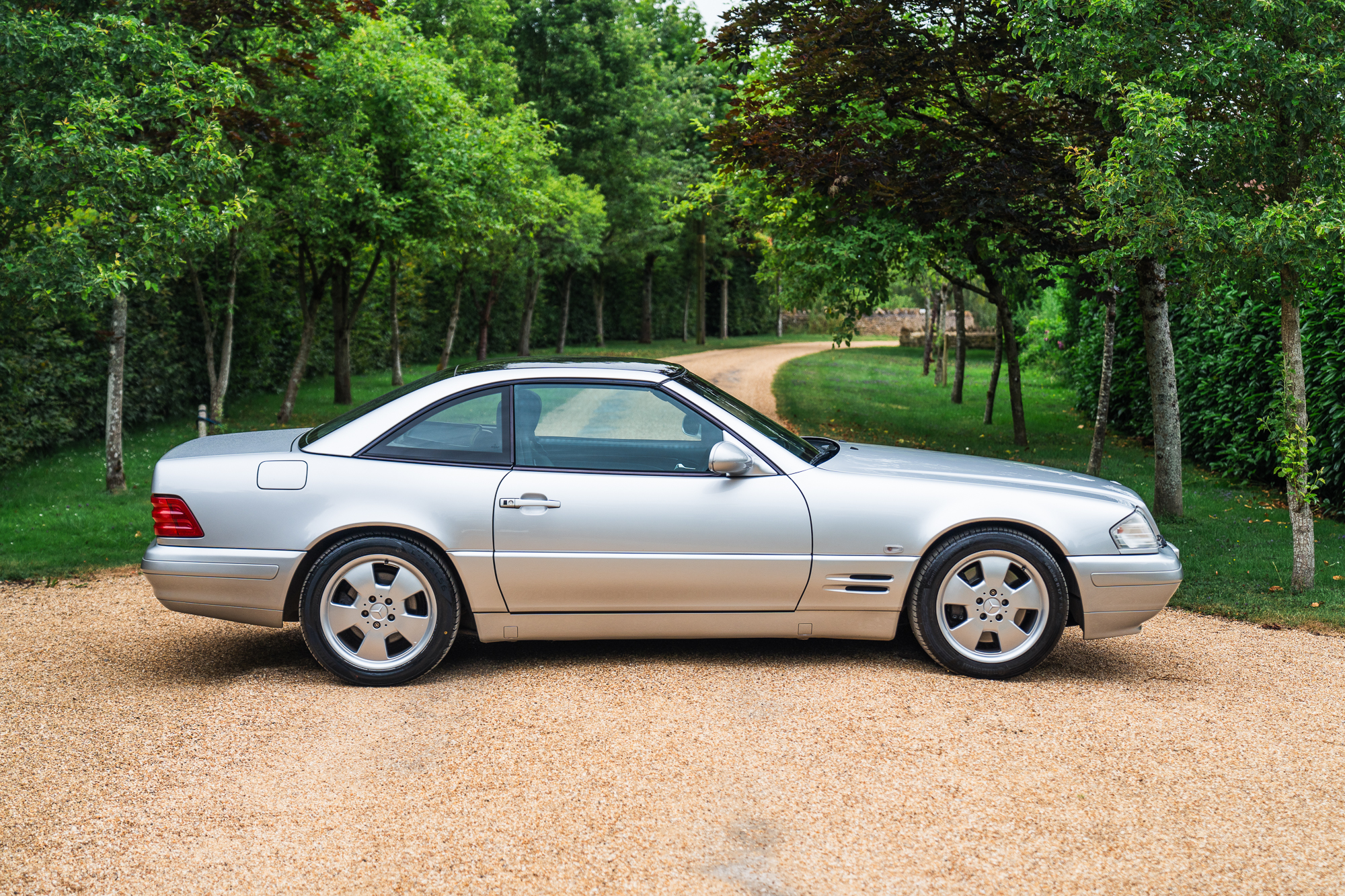 2001 MERCEDES-BENZ (R129) SL320 for sale by auction in Horton, South ...