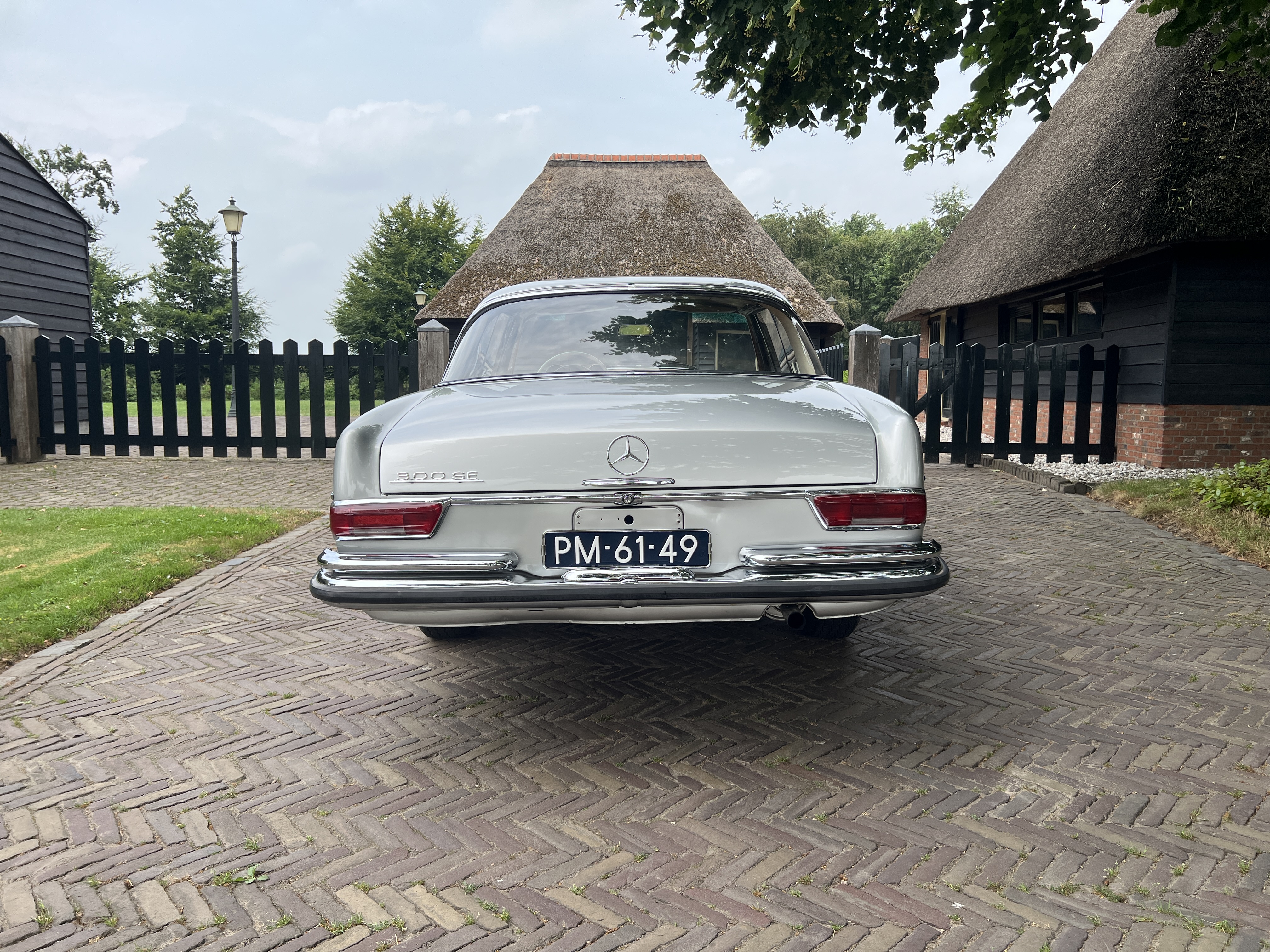 1963 MERCEDES-BENZ (W112) 300 SE COUPE – 2.2 ENGINE for sale by auction ...