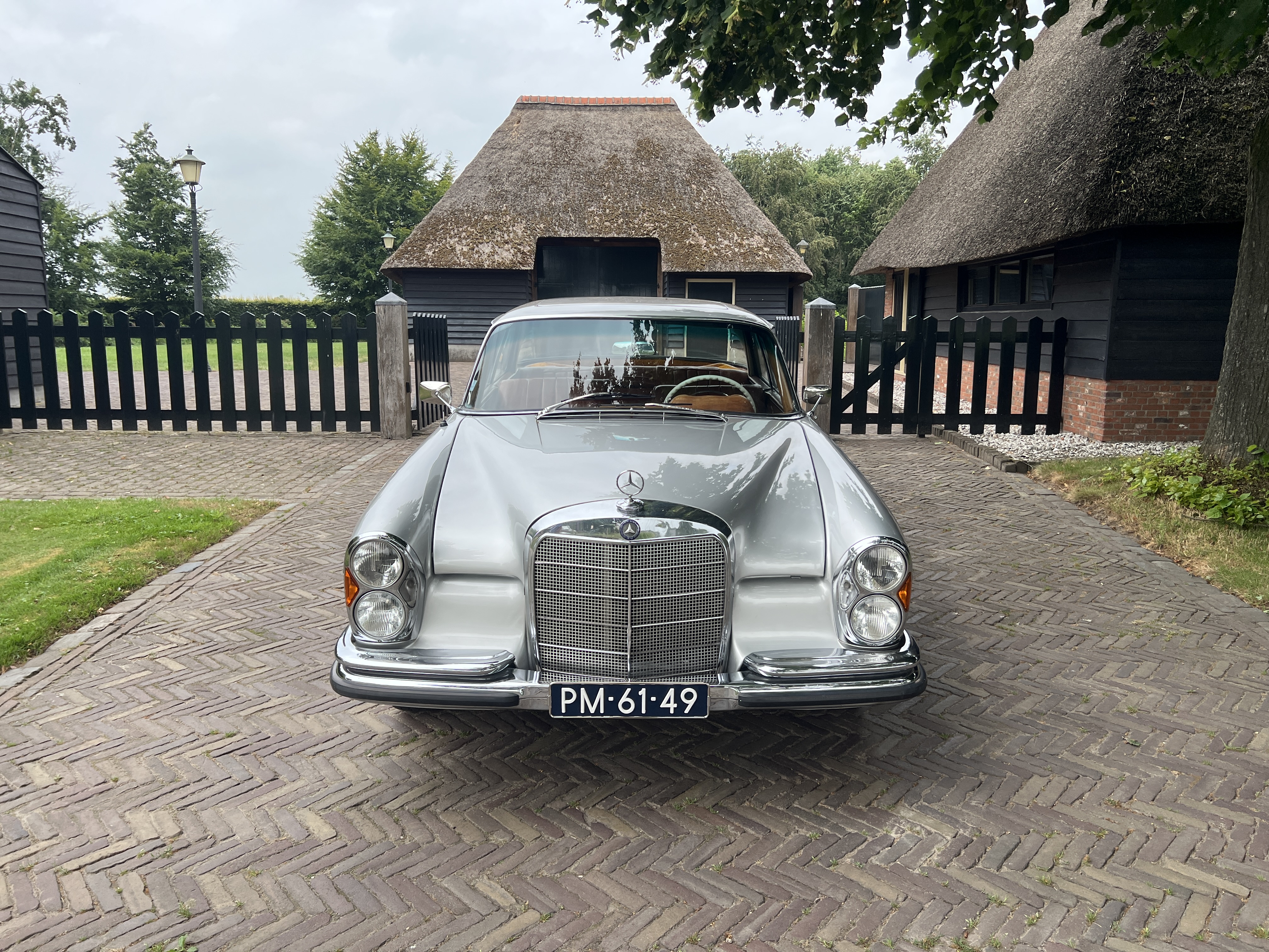 1963 MERCEDES-BENZ (W112) 300 SE COUPE – 2.2 ENGINE for sale by auction ...