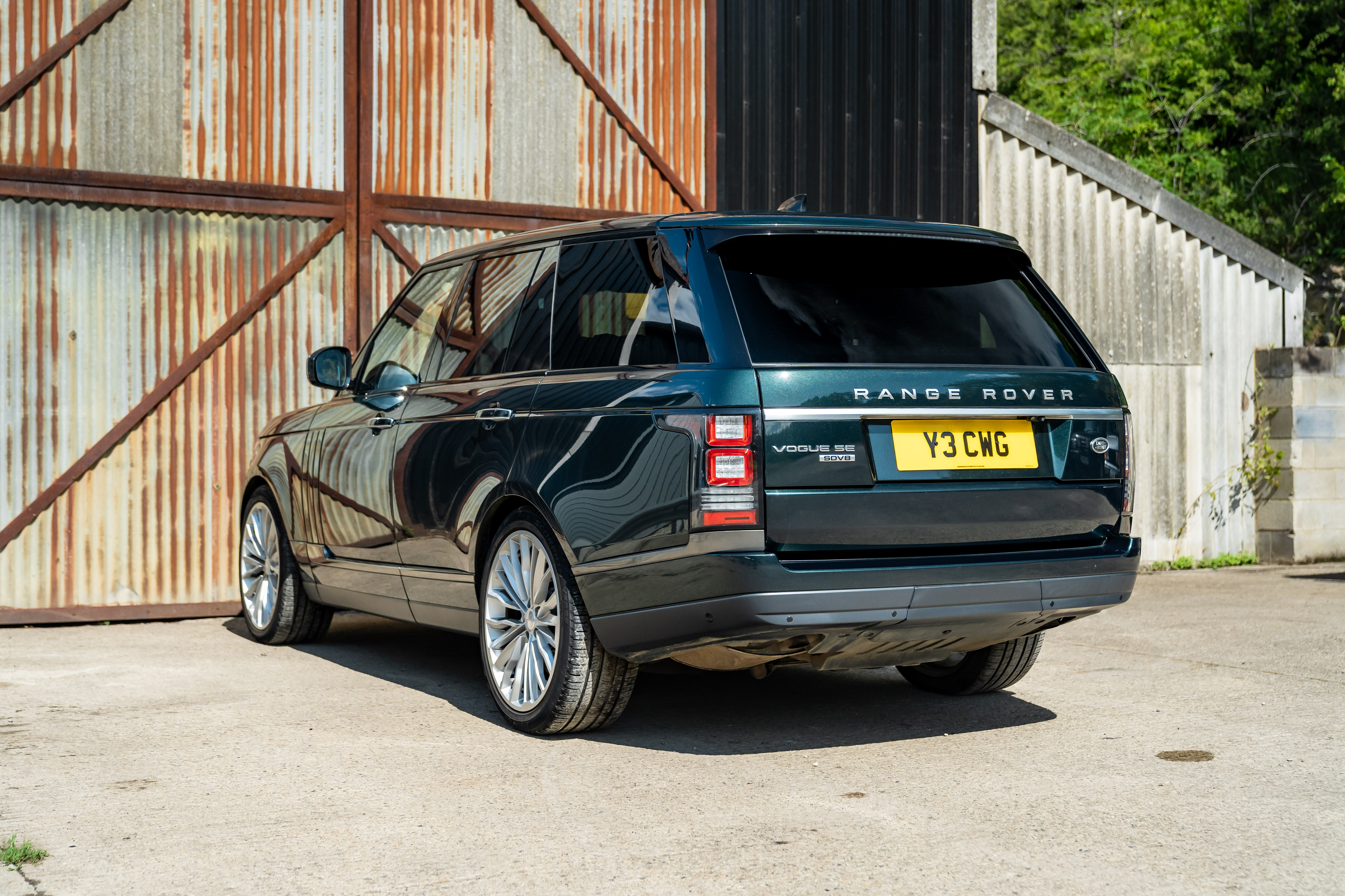 2017 RANGE ROVER VOGUE SE SDV8 for sale by auction in Rippon, North ...