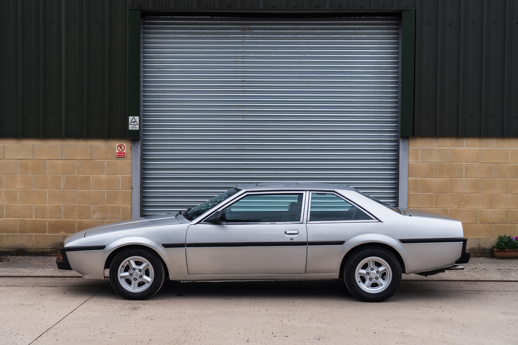 1985 BITTER SC for sale by auction in Cirencester, Gloucestershire ...