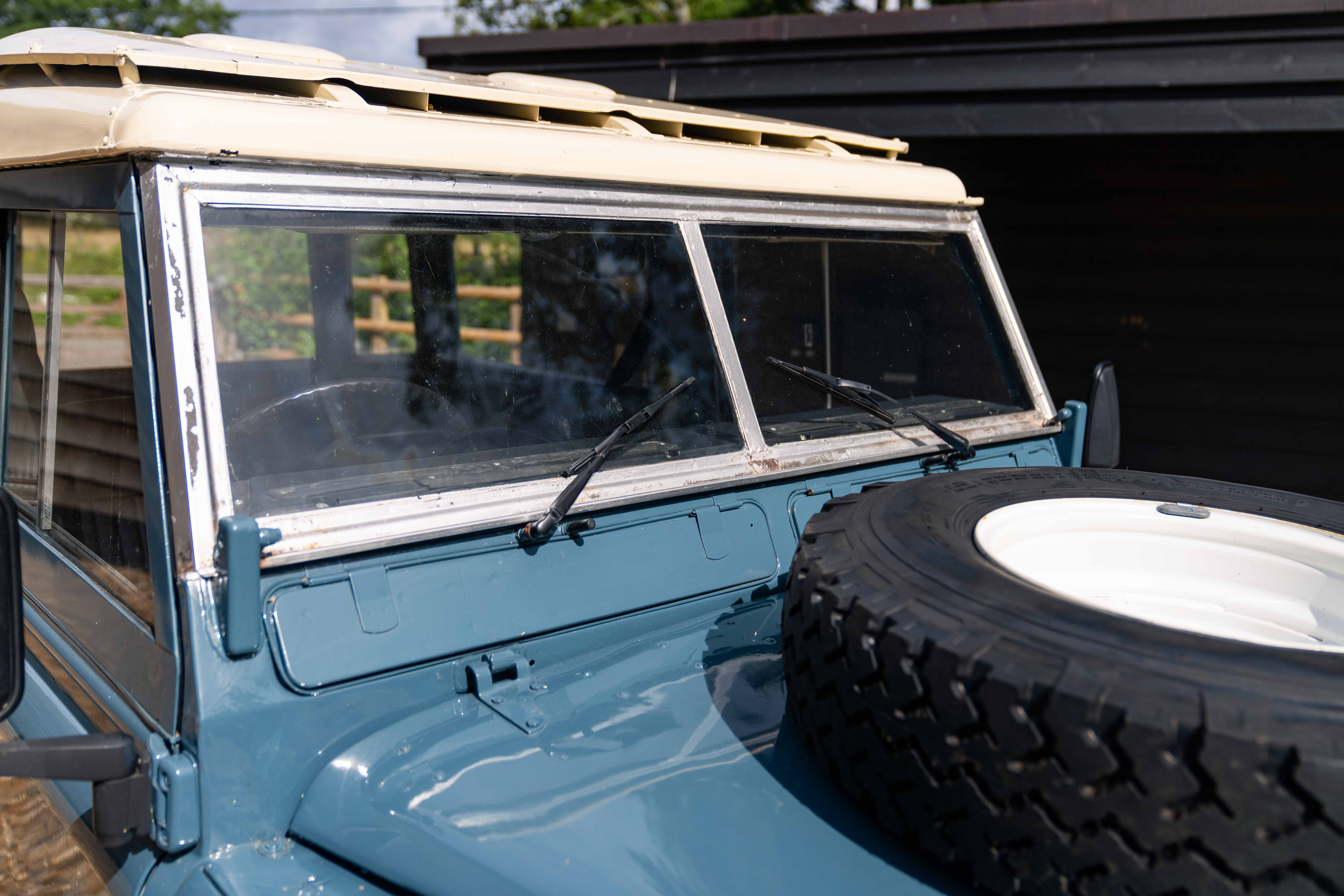 1972 LAND ROVER SERIES III 88" for sale by auction in Tadley, Hampshire ...