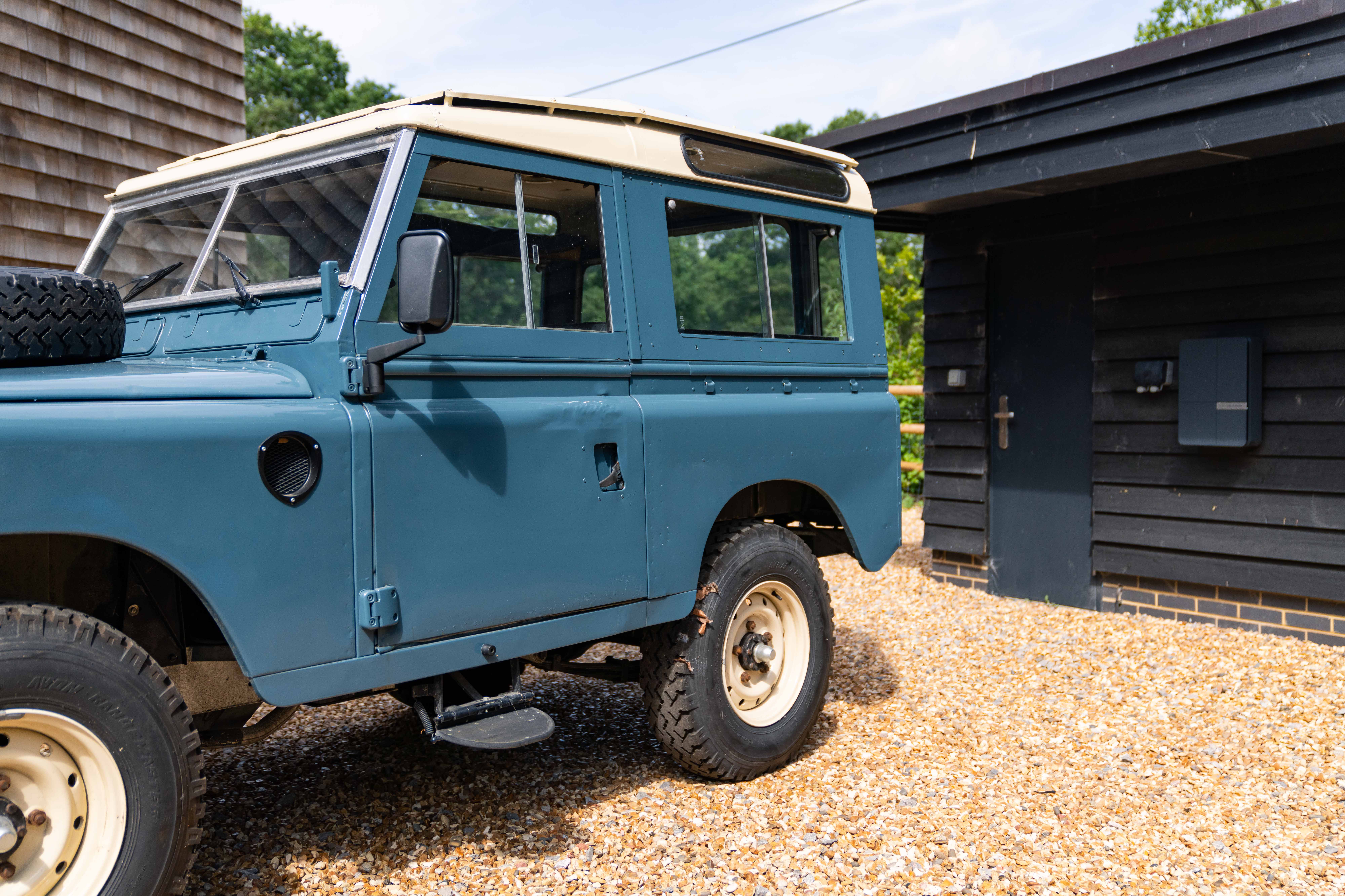 1972 LAND ROVER SERIES III 88" for sale by auction in Tadley, Hampshire ...
