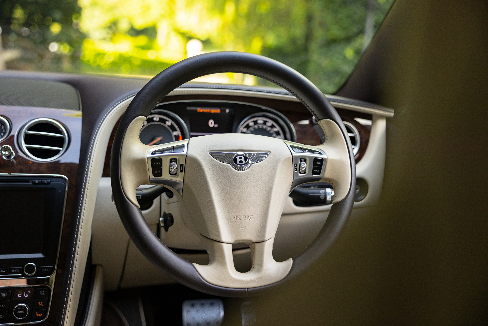 2011 BENTLEY CONTINENTAL GT W12 - 26,727 MILES for sale by auction in ...