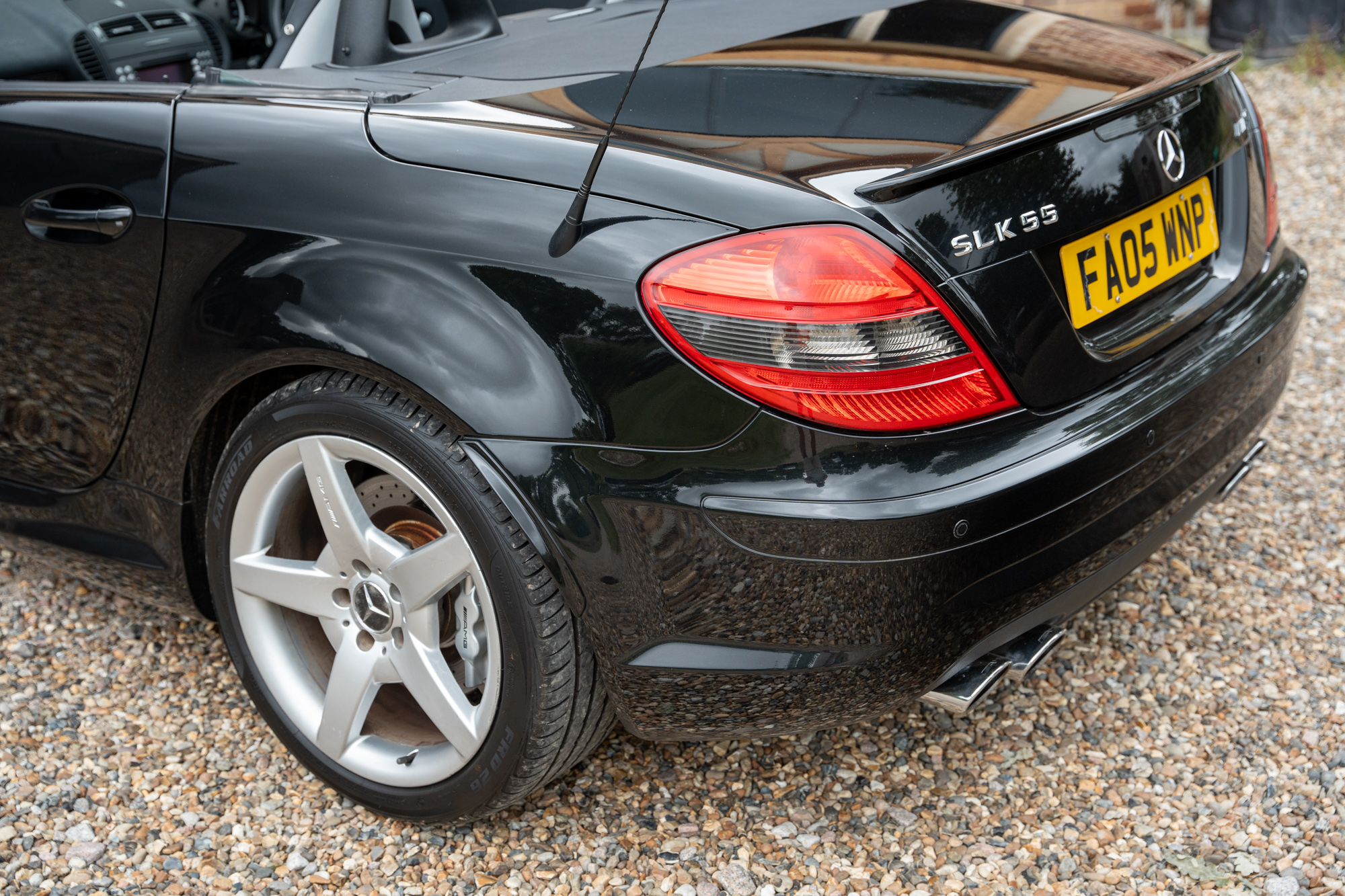 2005 MERCEDES-BENZ (R171) SLK55 AMG for sale by auction in Lingfield ...