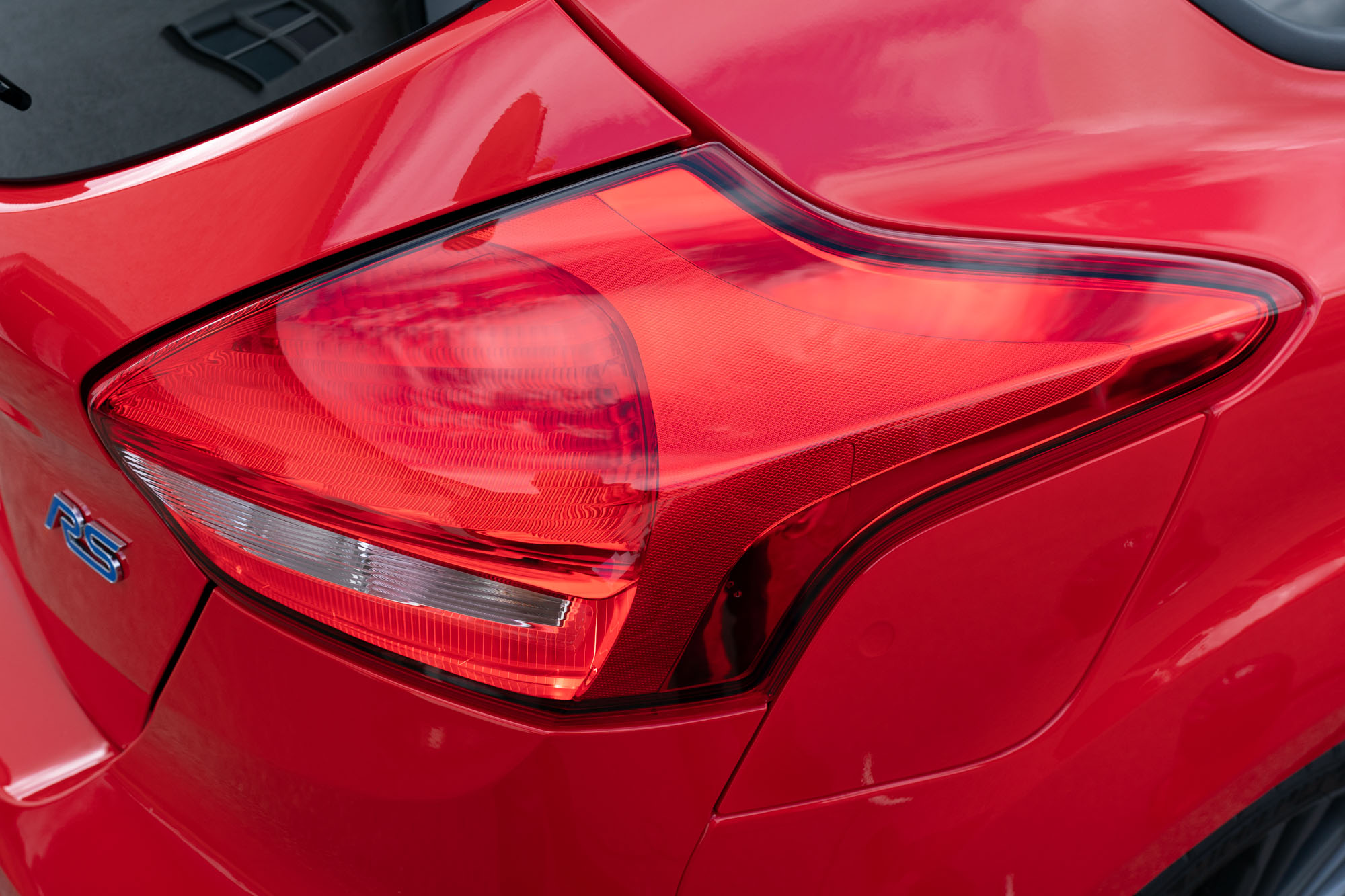 2018 FORD FOCUS RS (MK3) RED EDITION - 19 MILES for sale by auction in ...