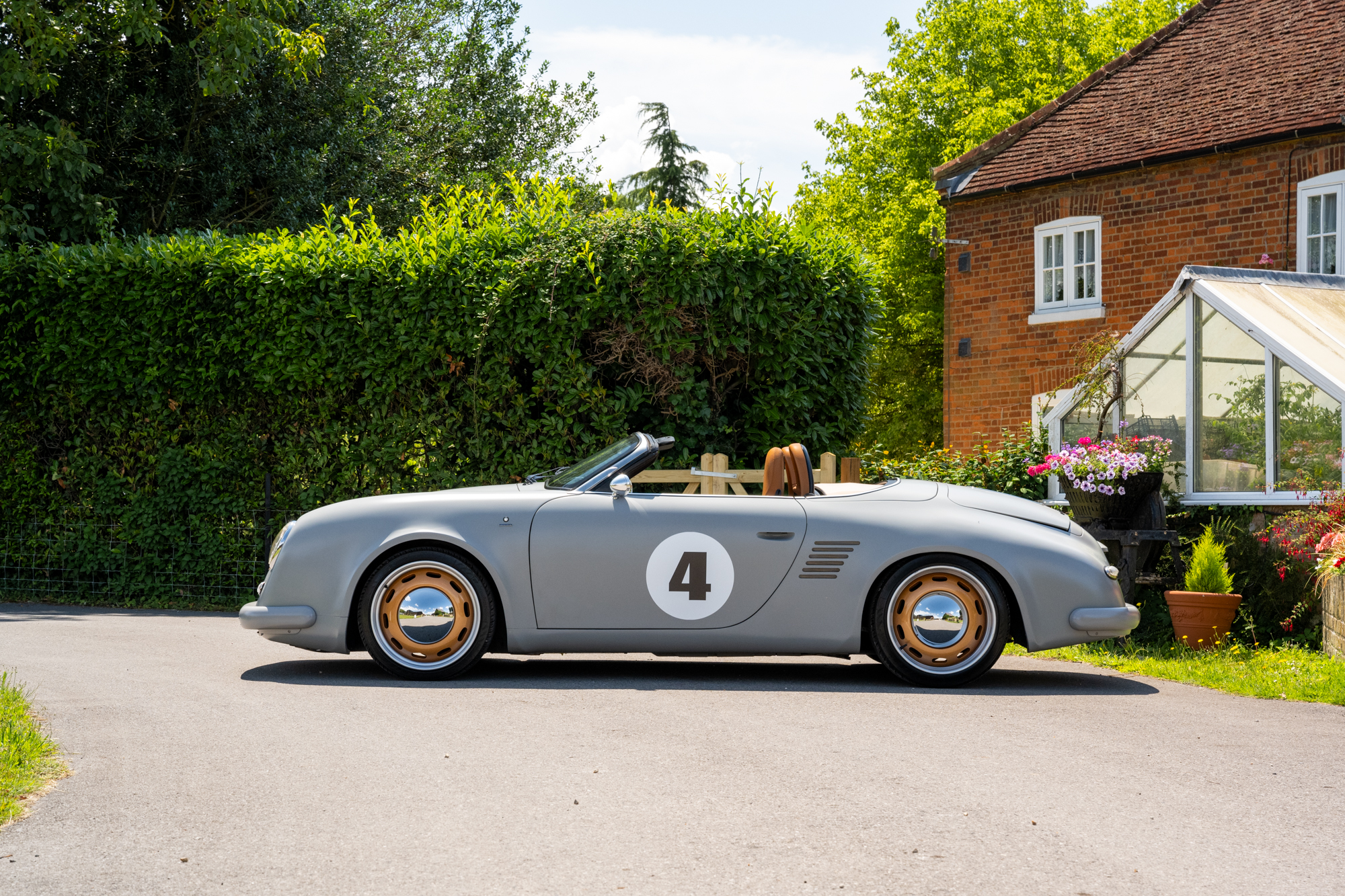 2001 ICONIC AUTOBODY 386 SPEEDSTER HOMAGE for sale by auction in Slough ...