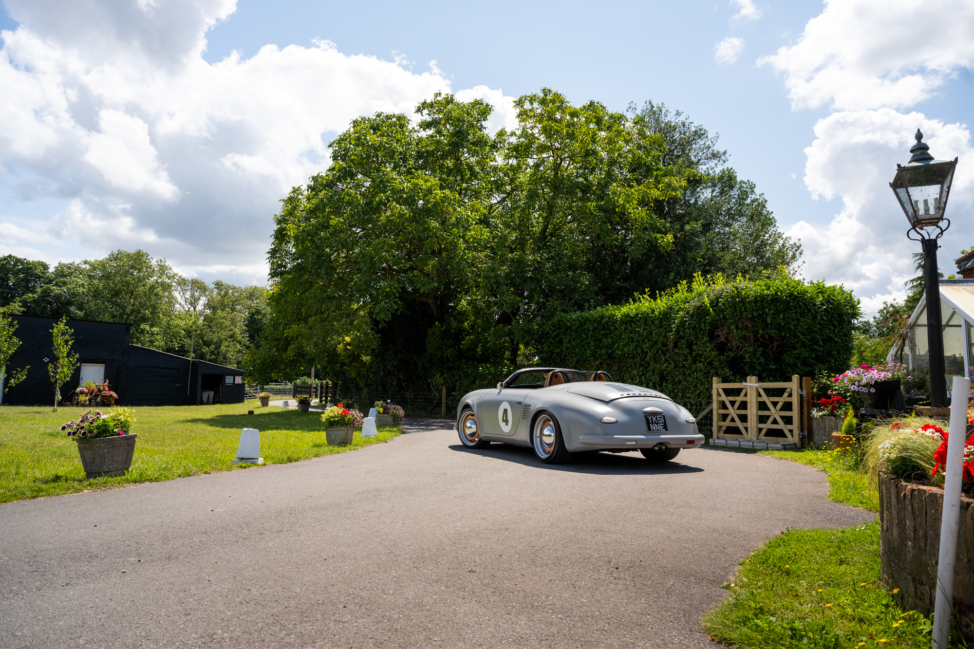 2001 ICONIC AUTOBODY 386 SPEEDSTER HOMAGE for sale by auction in Slough ...