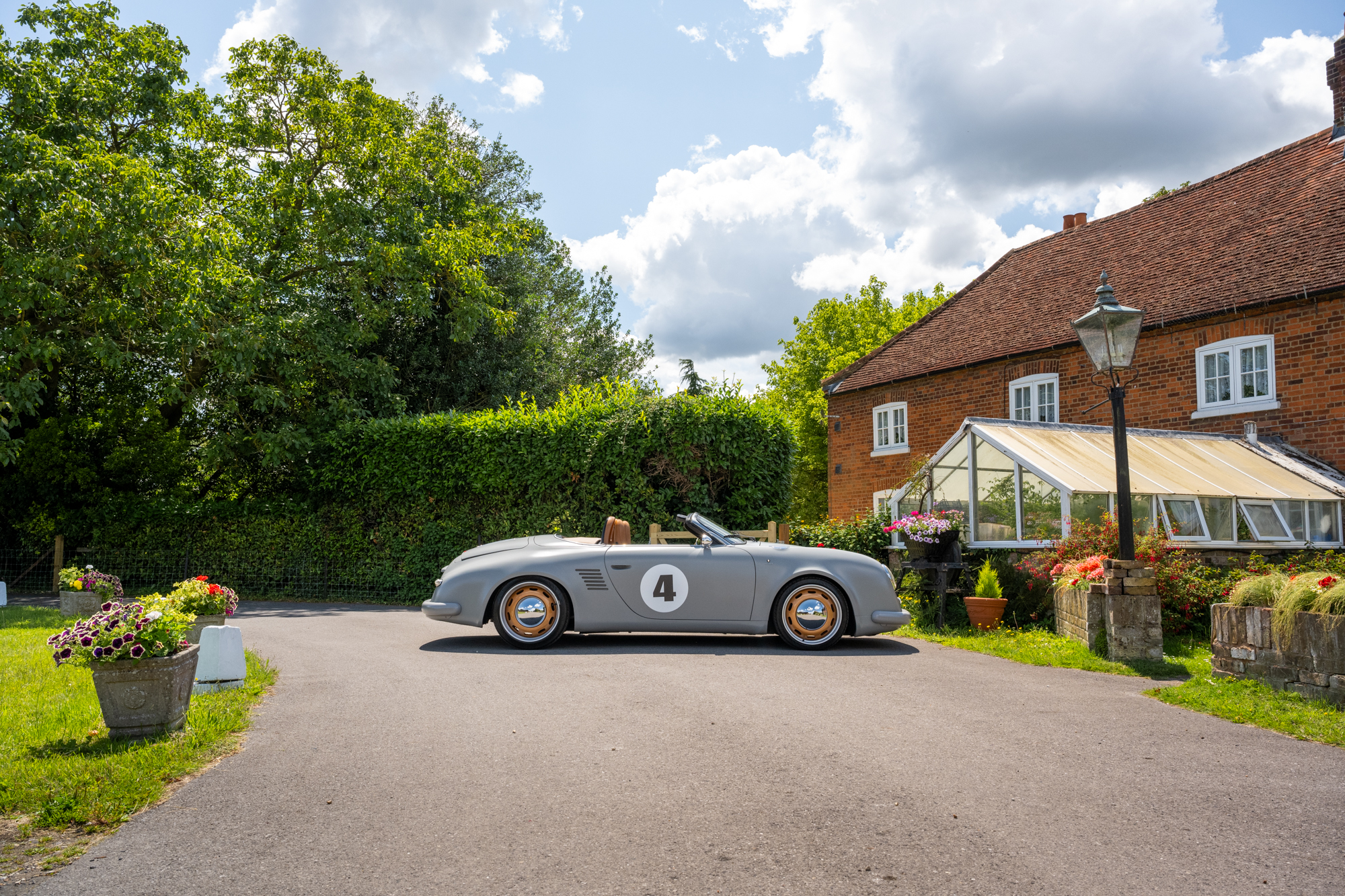 2001 ICONIC AUTOBODY 386 SPEEDSTER HOMAGE for sale by auction in Slough ...