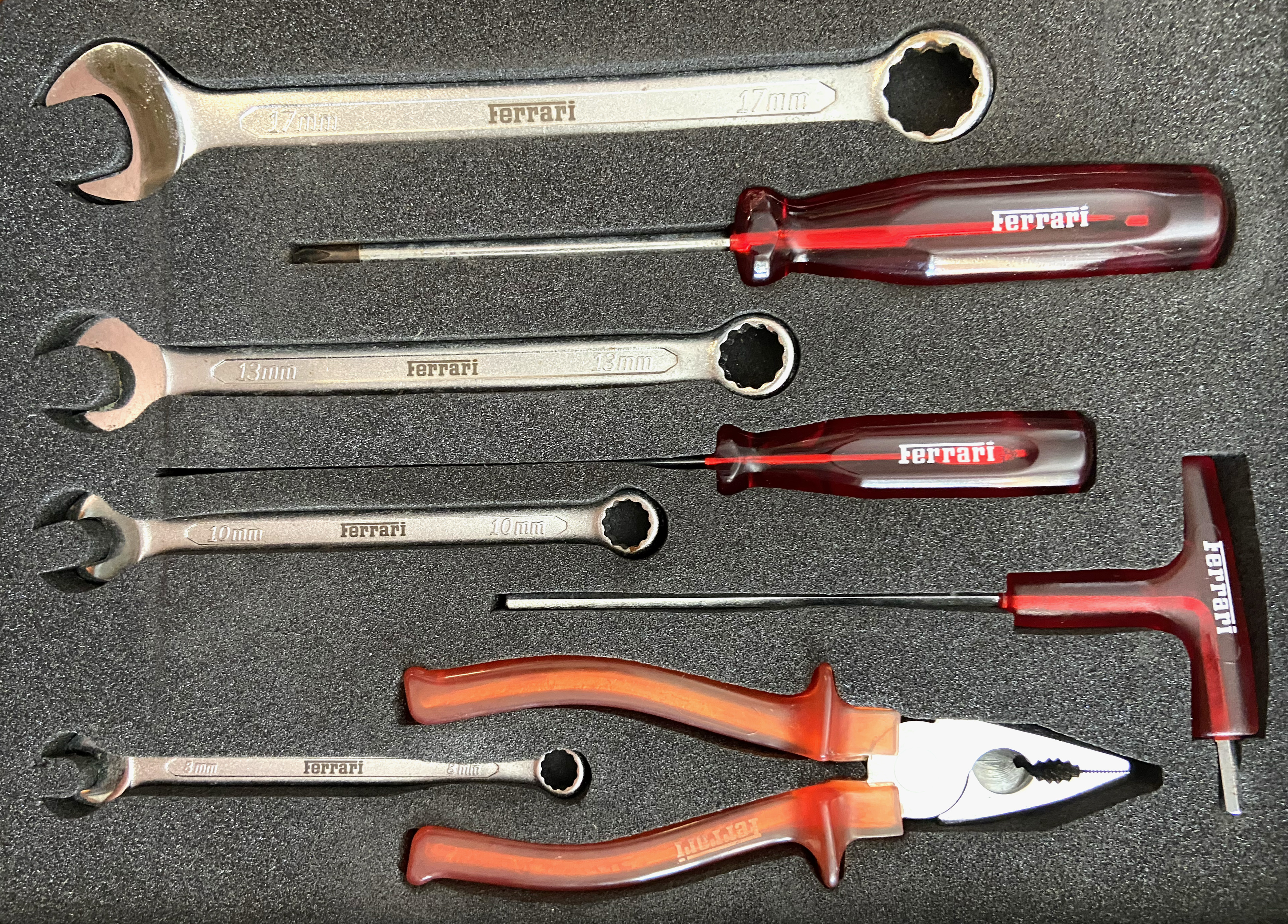 FERRARI 360 / 550 / 575M / 612 TOOL KIT for sale by auction in , Italy
