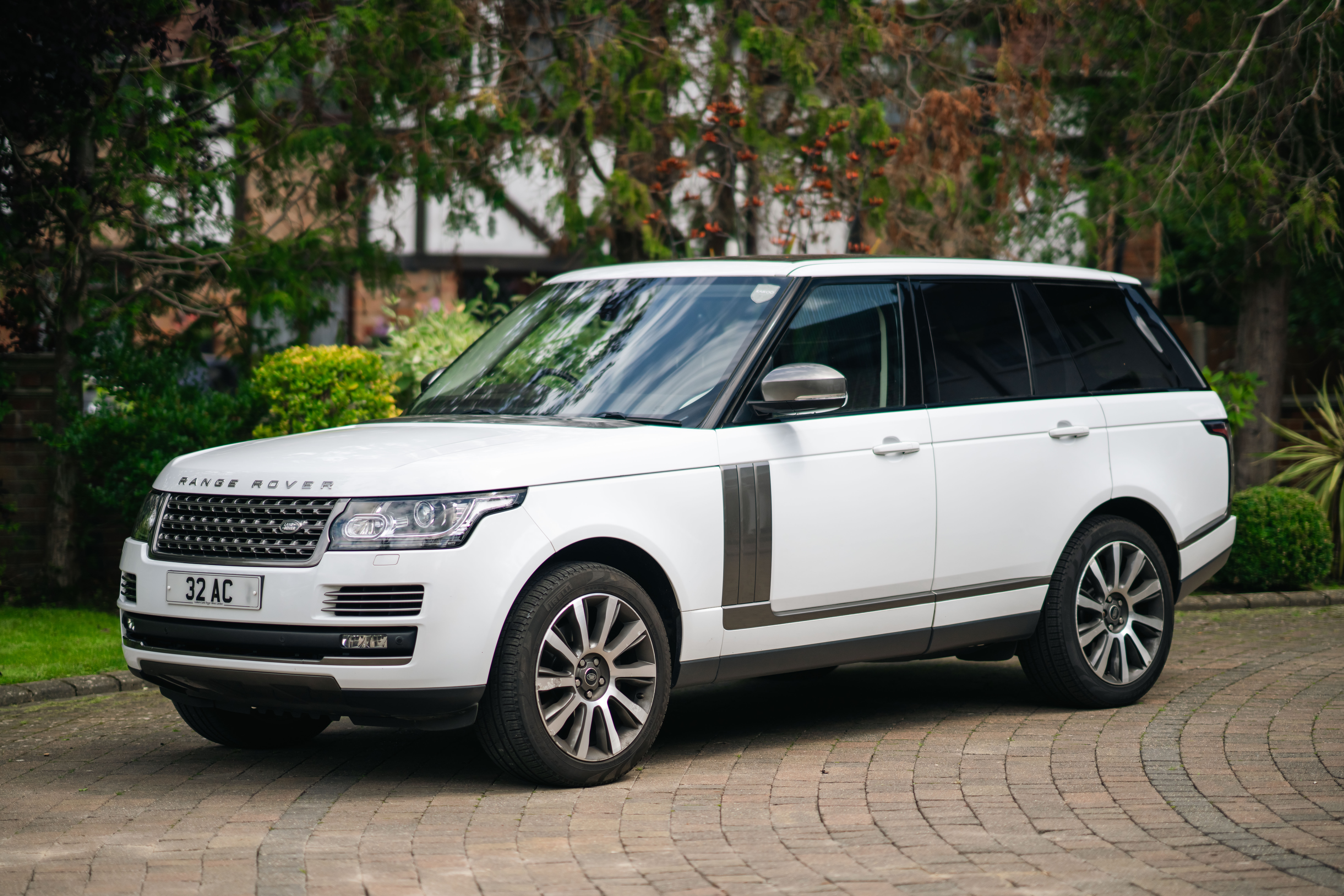 2013 RANGE ROVER VOGUE TDV6 for sale by auctionin Greater London ...