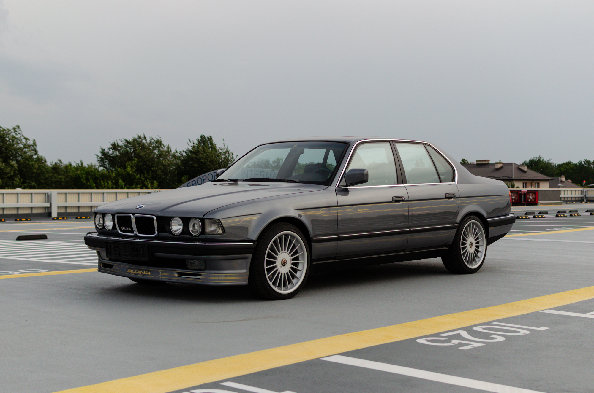1992 BMW (E32) 730I for sale by auction in Bucharest, Romania