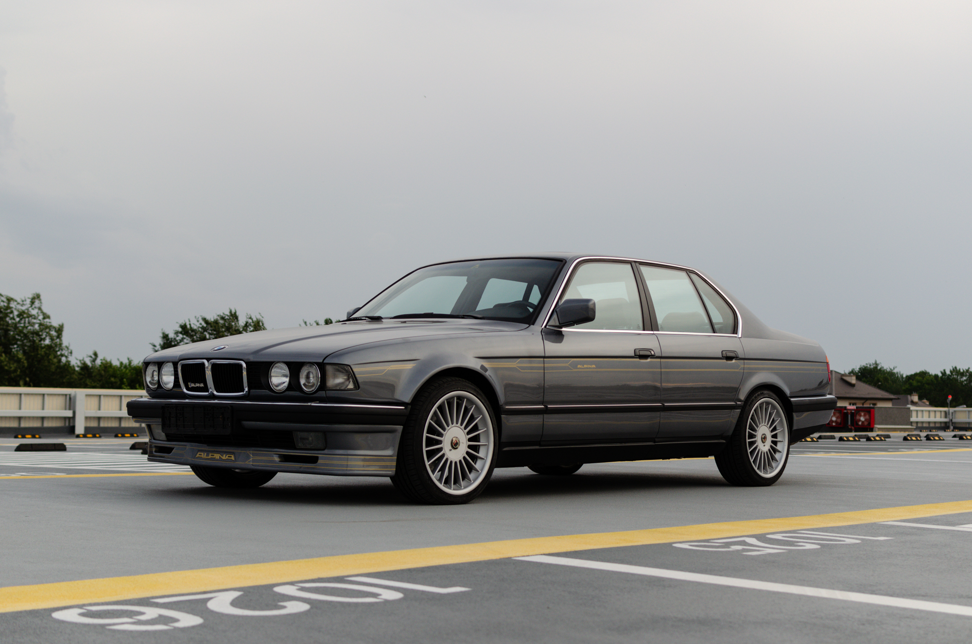 1992 BMW (E32) 730I for sale by auction in Bucharest, Romania