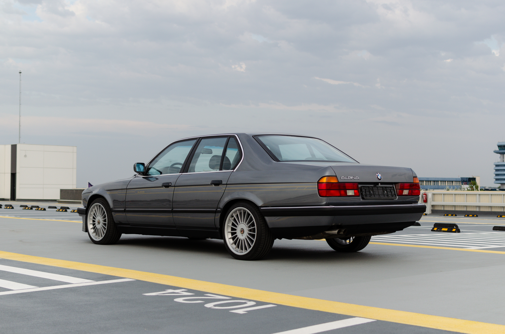 1992 BMW (E32) 730I for sale by auction in Bucharest, Romania