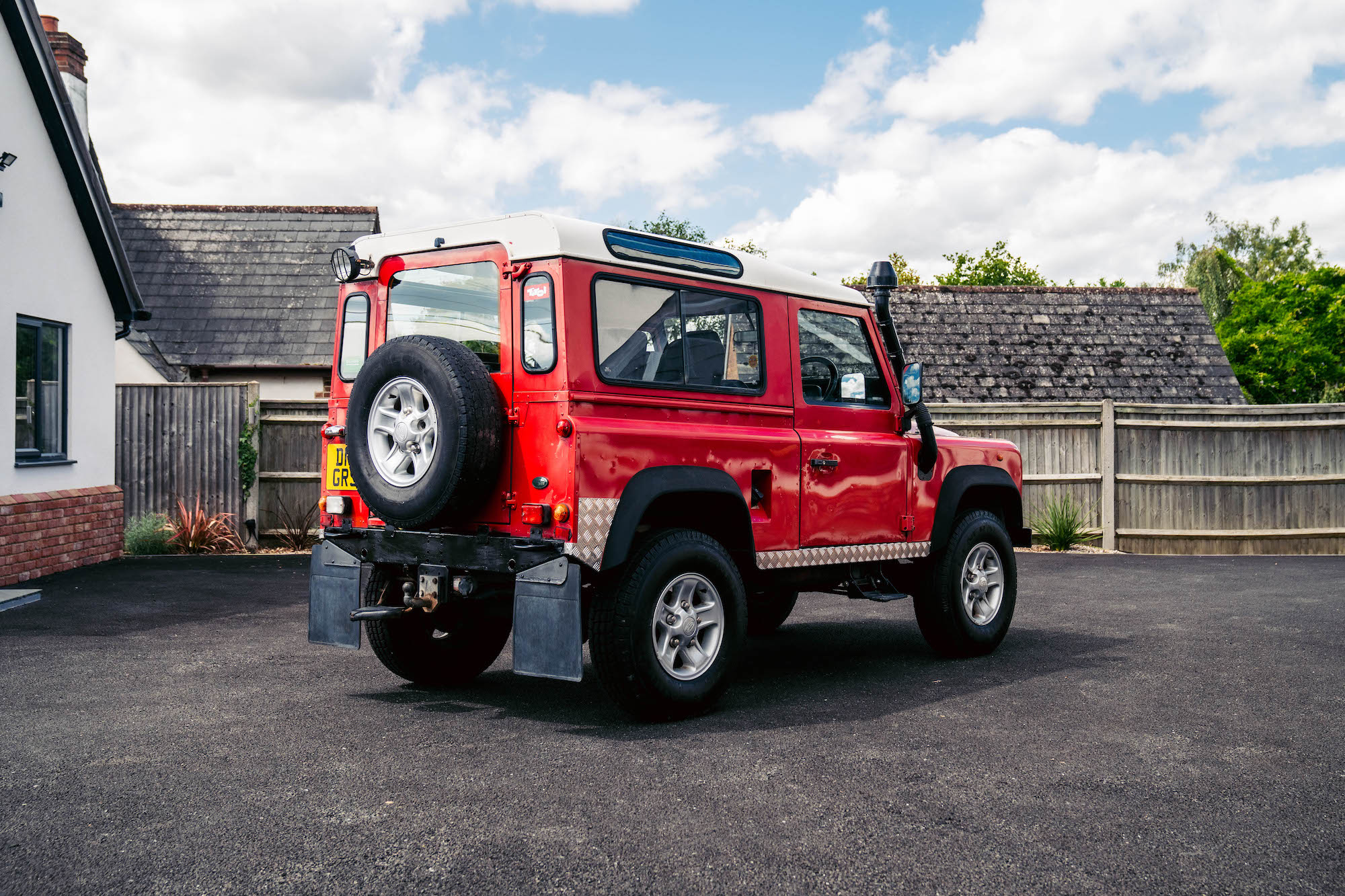 1988 LAND ROVER 90 for sale by auction in Wokingham, Berkshire, United ...