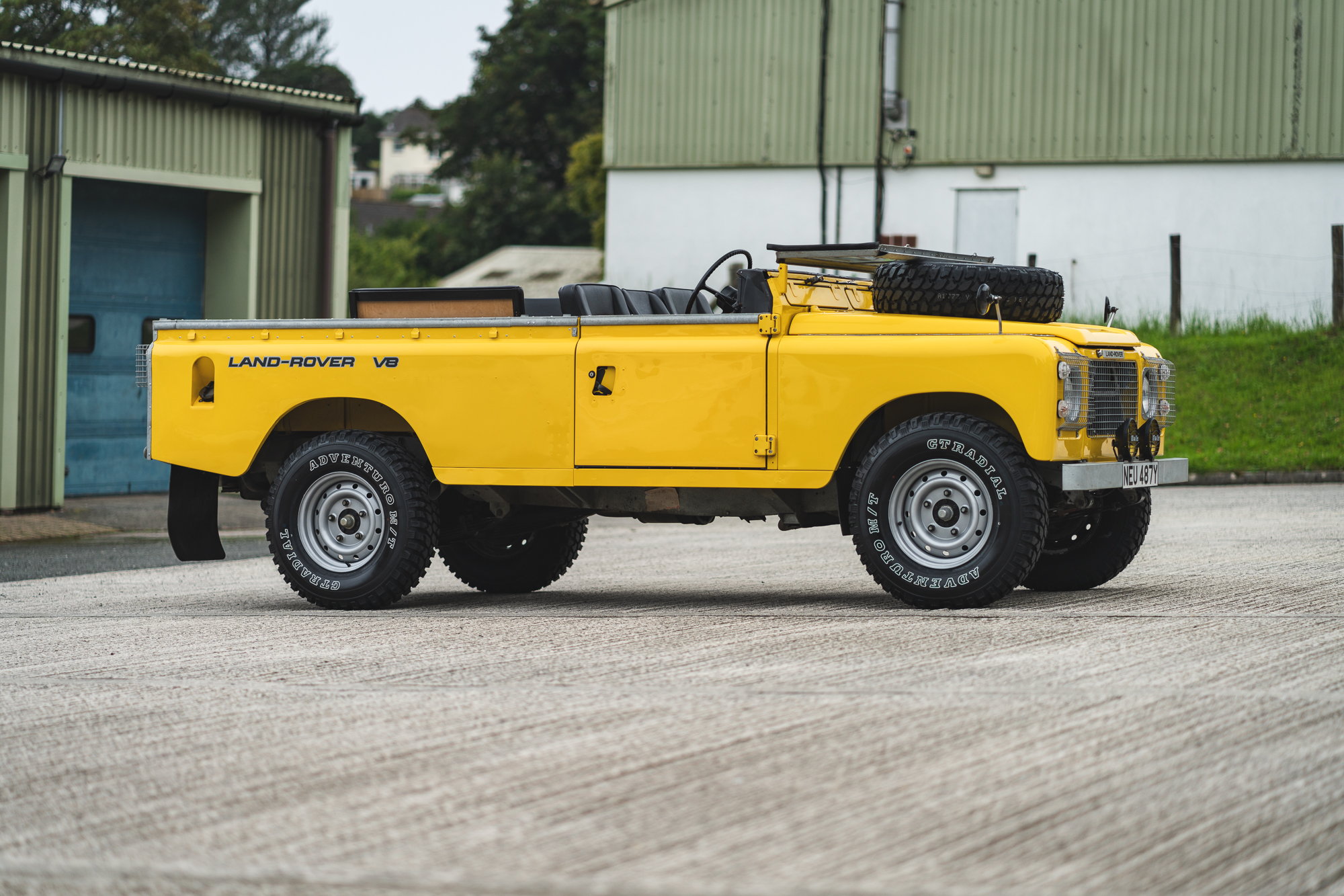 1983 LAND ROVER SERIES III 109" STAGE 1 V8 for sale by auction in ...