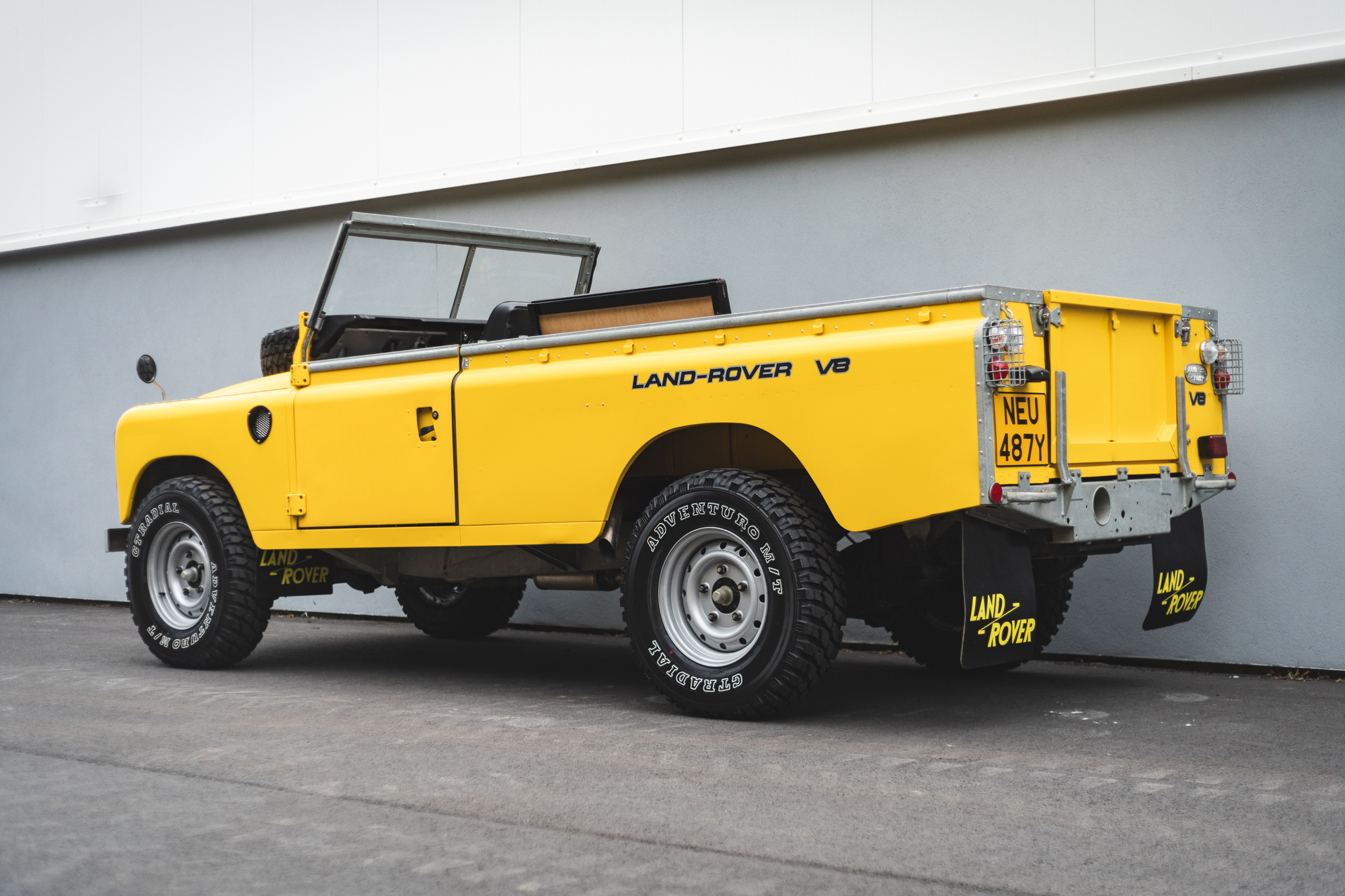 1983 LAND ROVER SERIES III 109" STAGE 1 V8 for sale by auction in ...