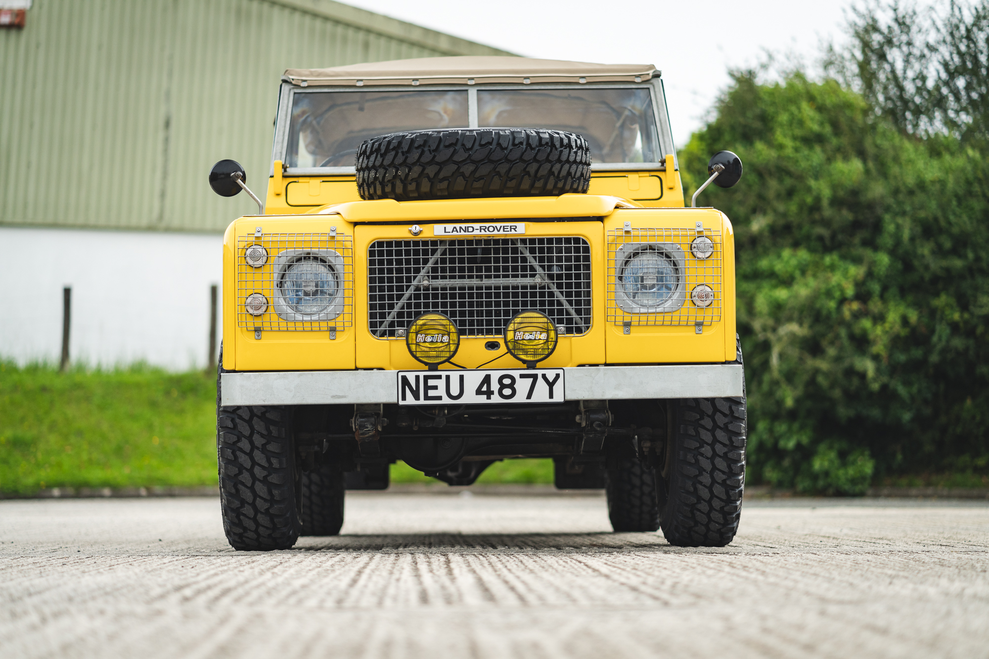 1983 LAND ROVER SERIES III 109" STAGE 1 V8 for sale by auction in ...