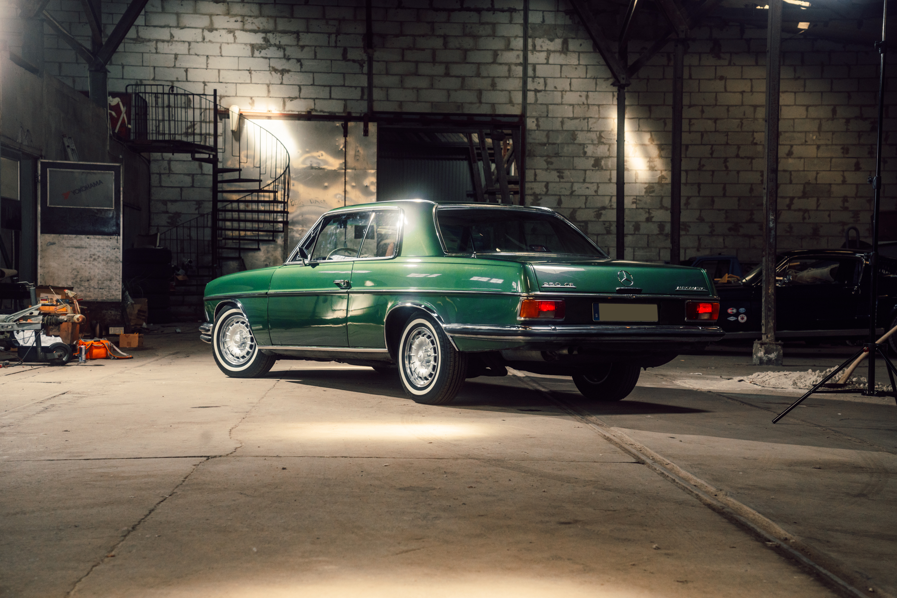 1969 MERCEDES-BENZ (W114) 250 CE for sale by auction in Lomma, Sweden