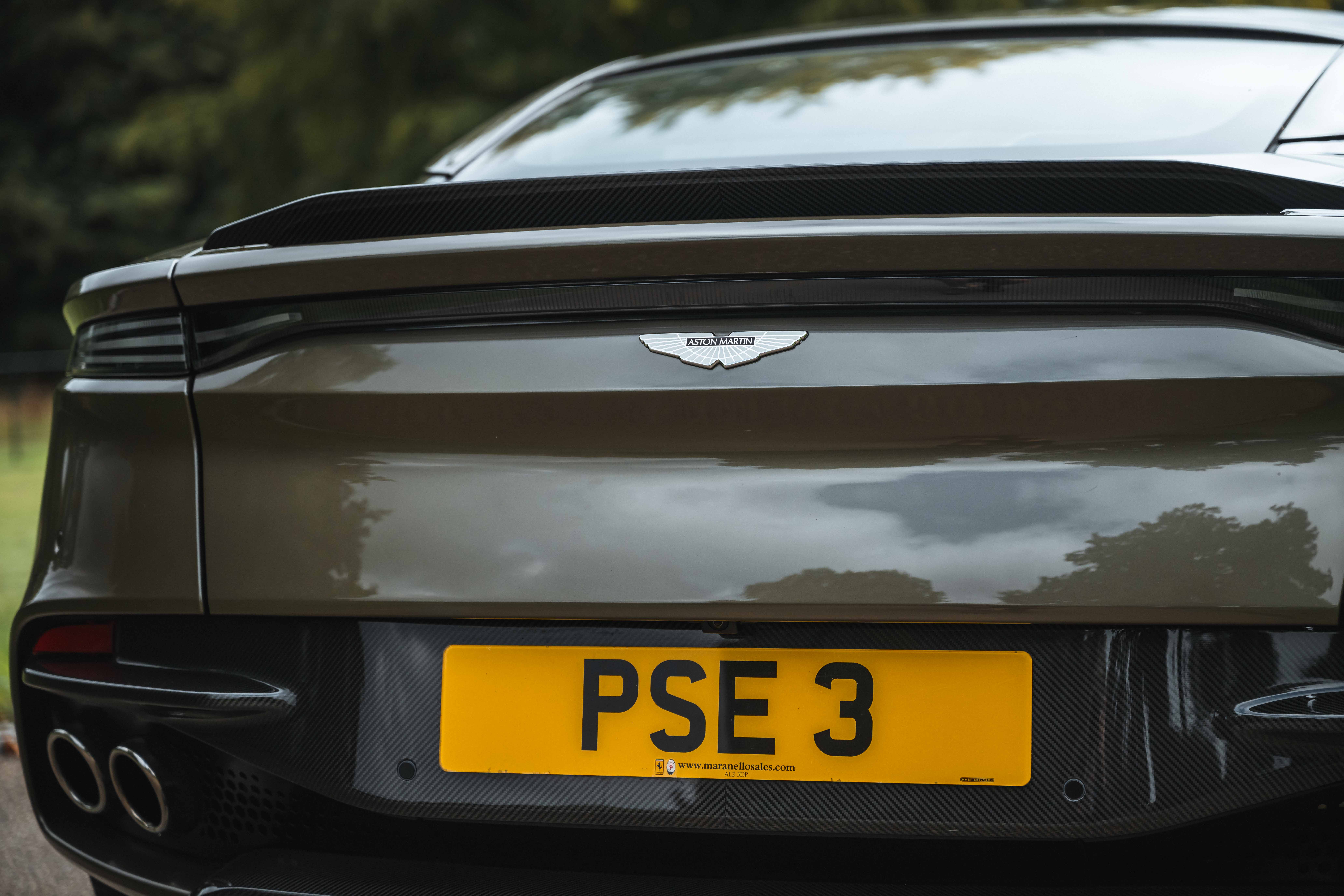 2019 ASTON MARTIN DBS SUPERLEGGERA - OHMSS EDITION for sale by auction ...