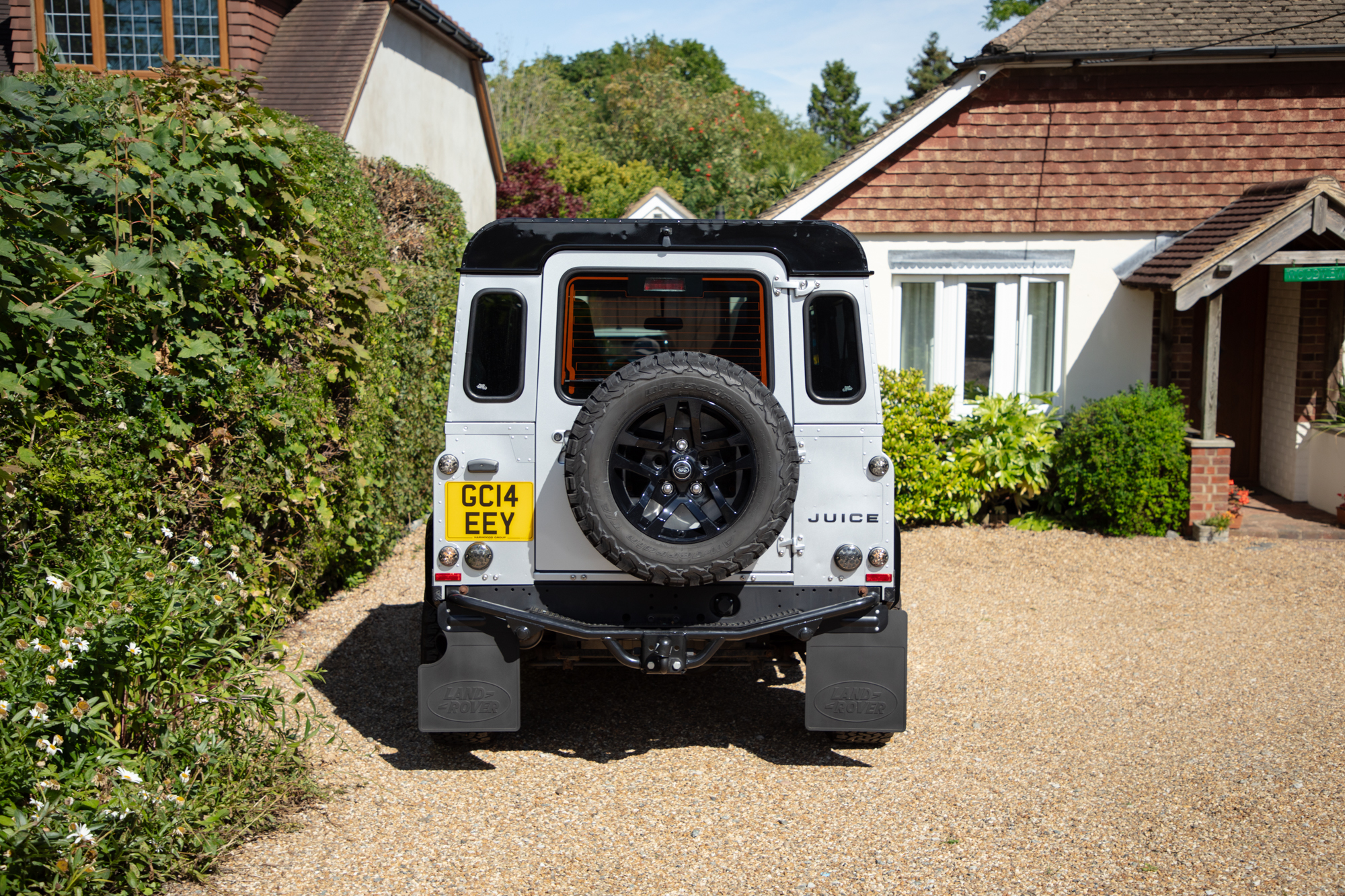 2014 LAND ROVER DEFENDER 90 XS STATION WAGON - JUICE MOTORS for sale by ...