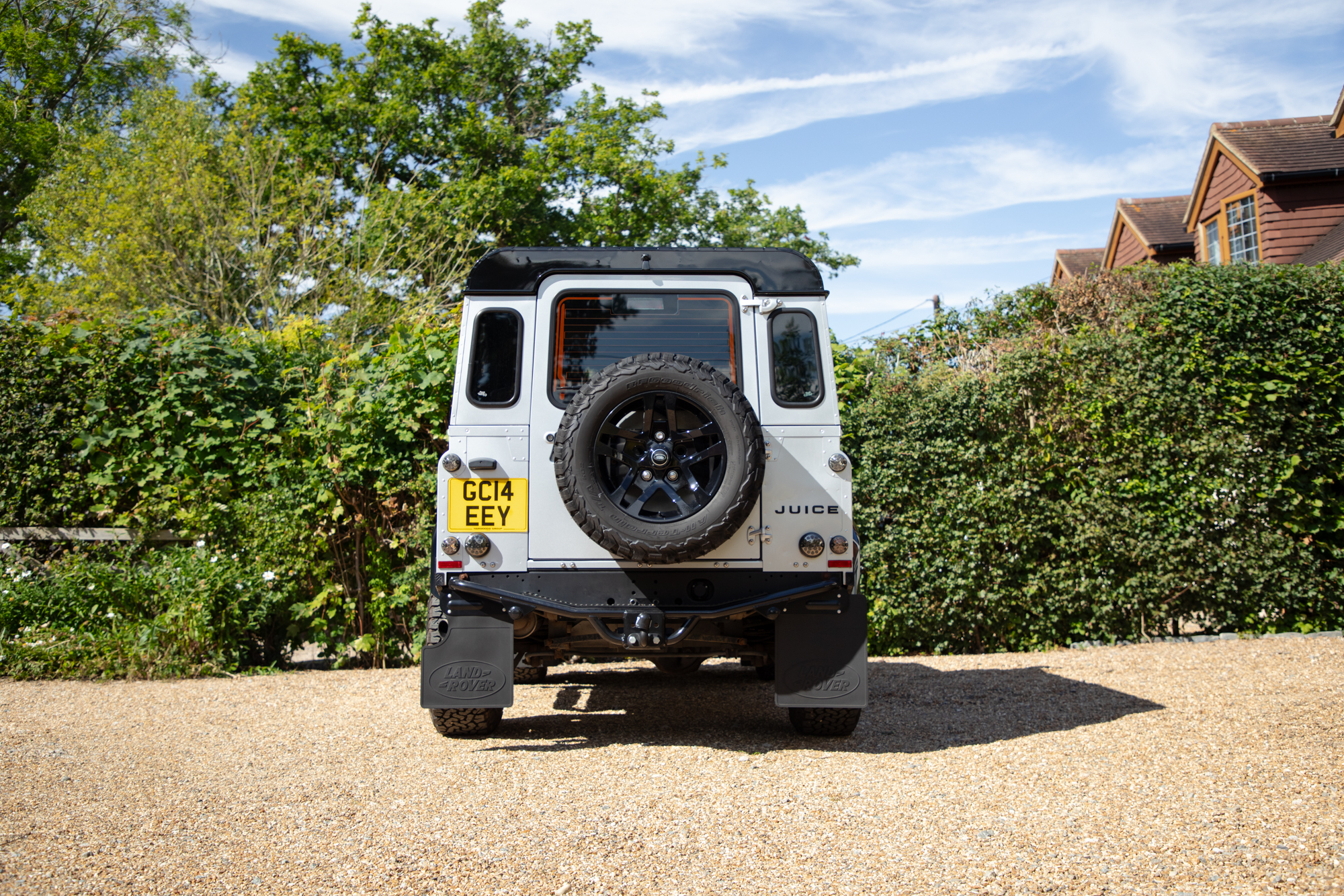 2014 LAND ROVER DEFENDER 90 XS STATION WAGON - JUICE MOTORS for sale by ...