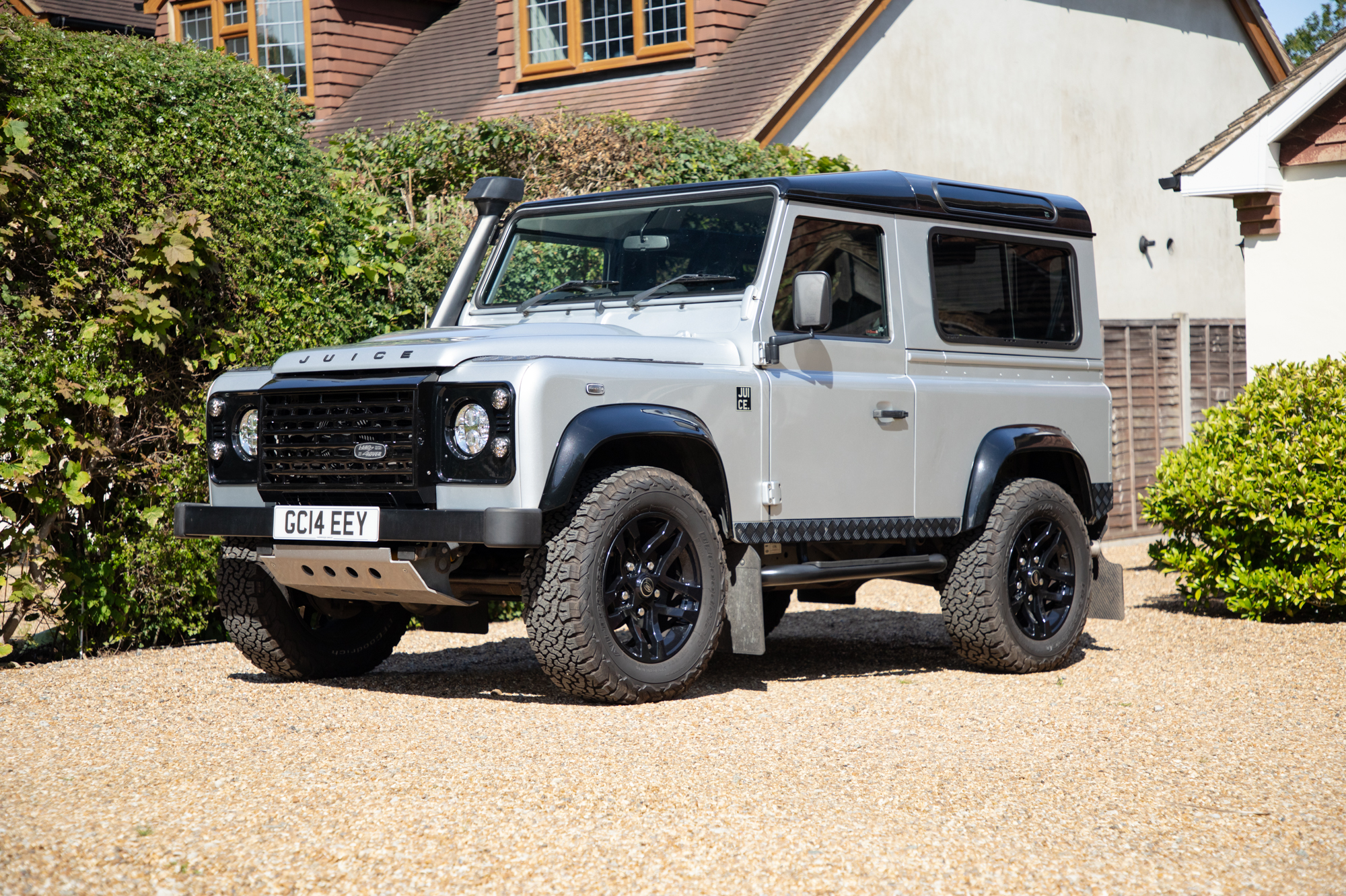 2014 LAND ROVER DEFENDER 90 XS STATION WAGON - JUICE MOTORS for sale by ...