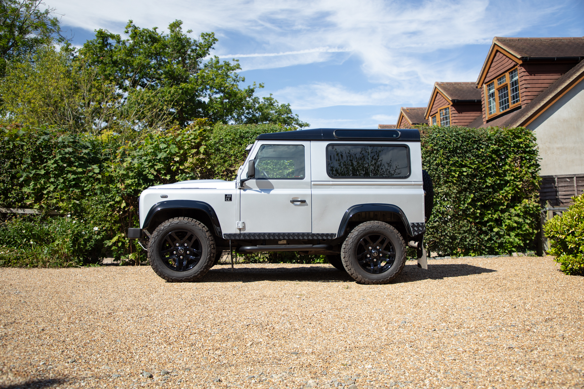 2014 LAND ROVER DEFENDER 90 XS STATION WAGON - JUICE MOTORS for sale by ...